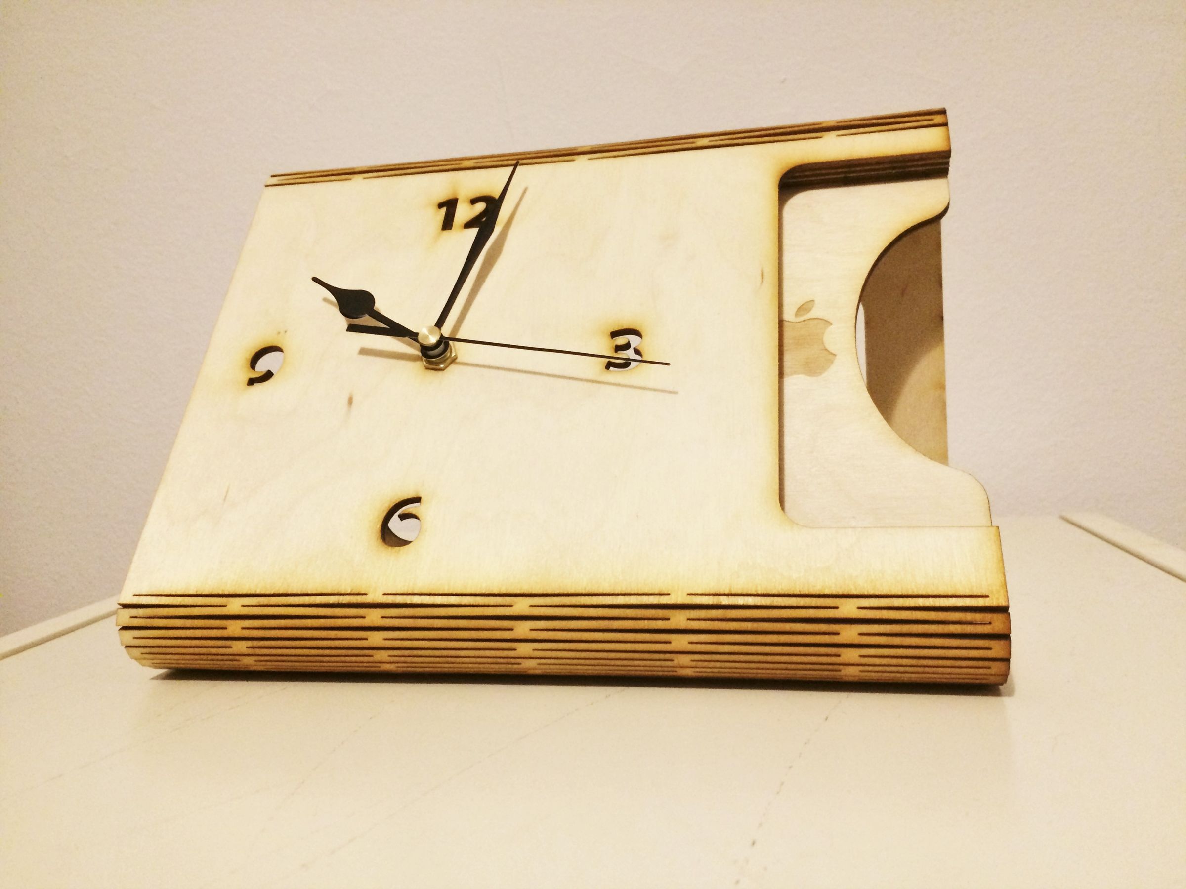 Nightstand Dock : 8 Steps (with Pictures) - Instructables