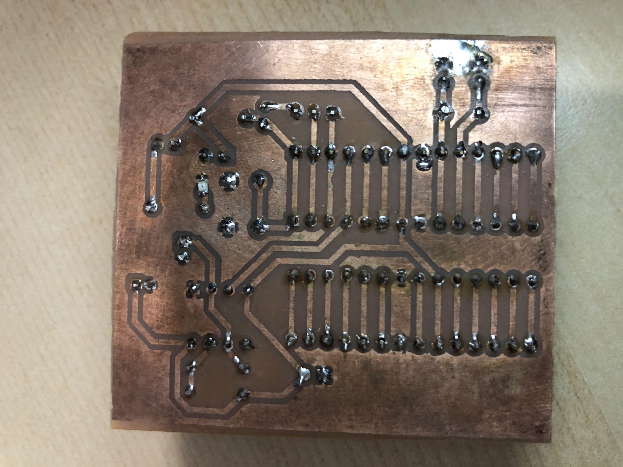 555 Timer to Emit Signal to Interrupt Atmega328 : 7 Steps - Instructables