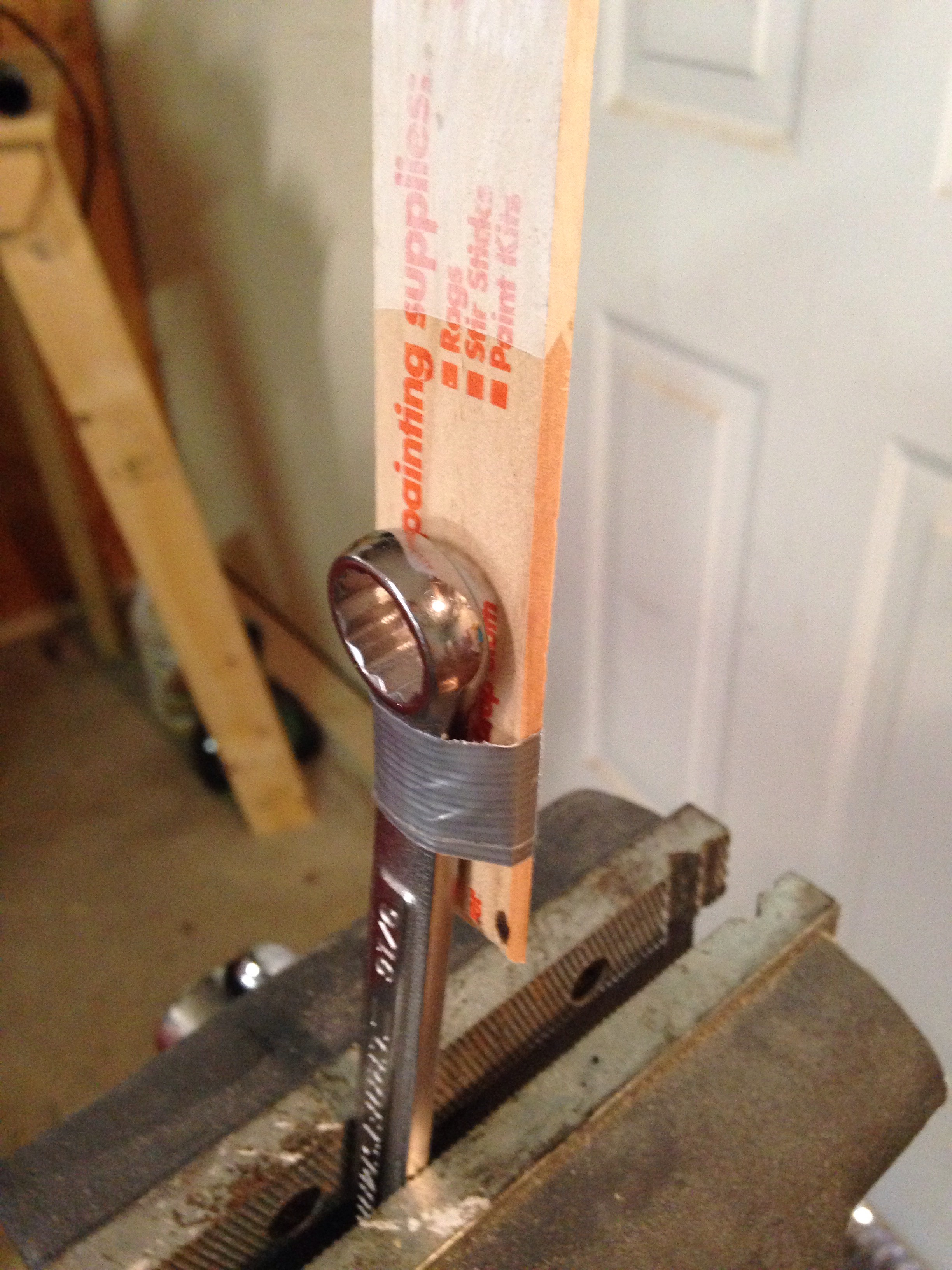 Simple Adjustable Shelving : 4 Steps (with Pictures) - Instructables