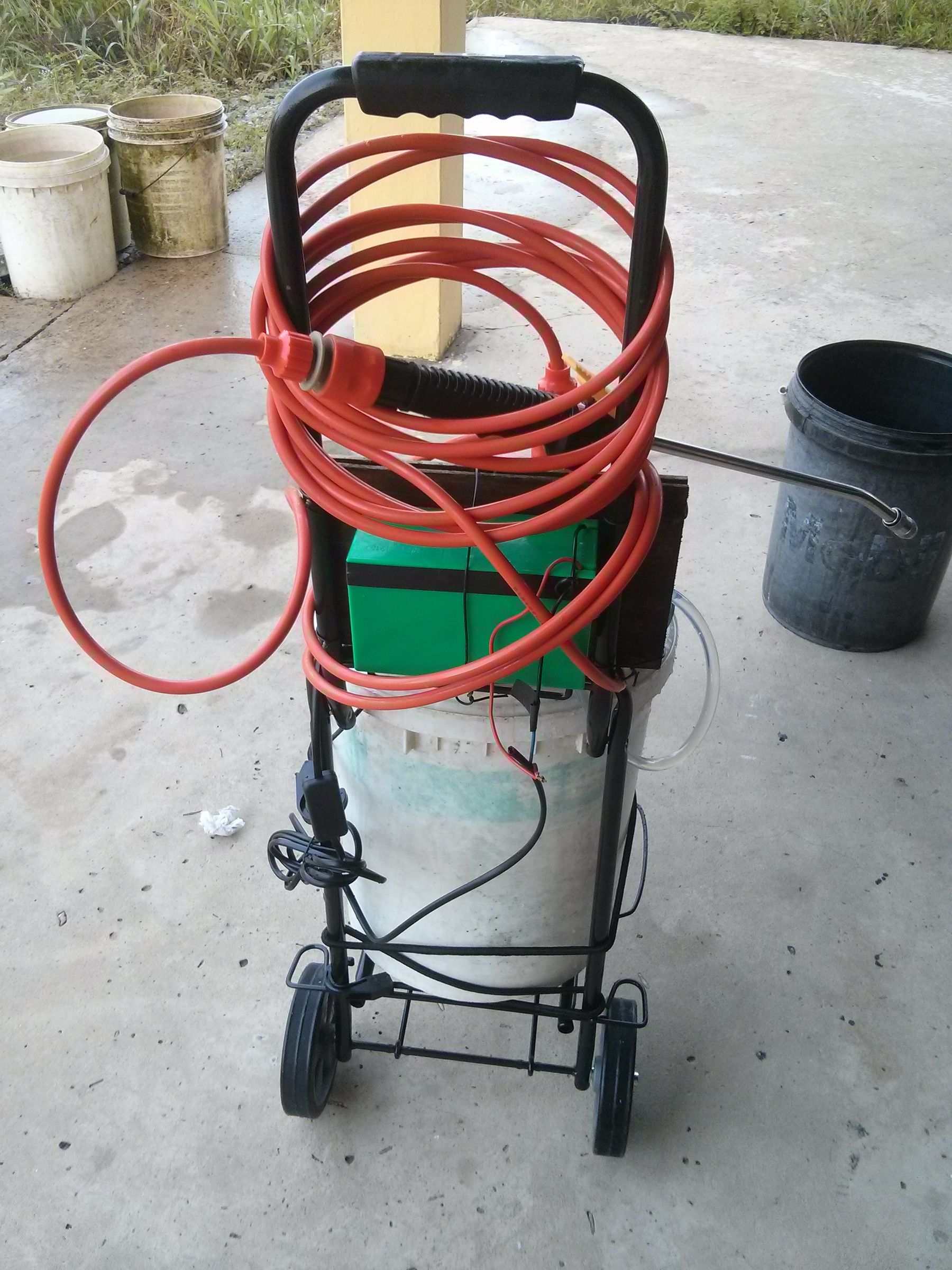 DIY Electric Sprayer Tank : 3 Steps - Instructables