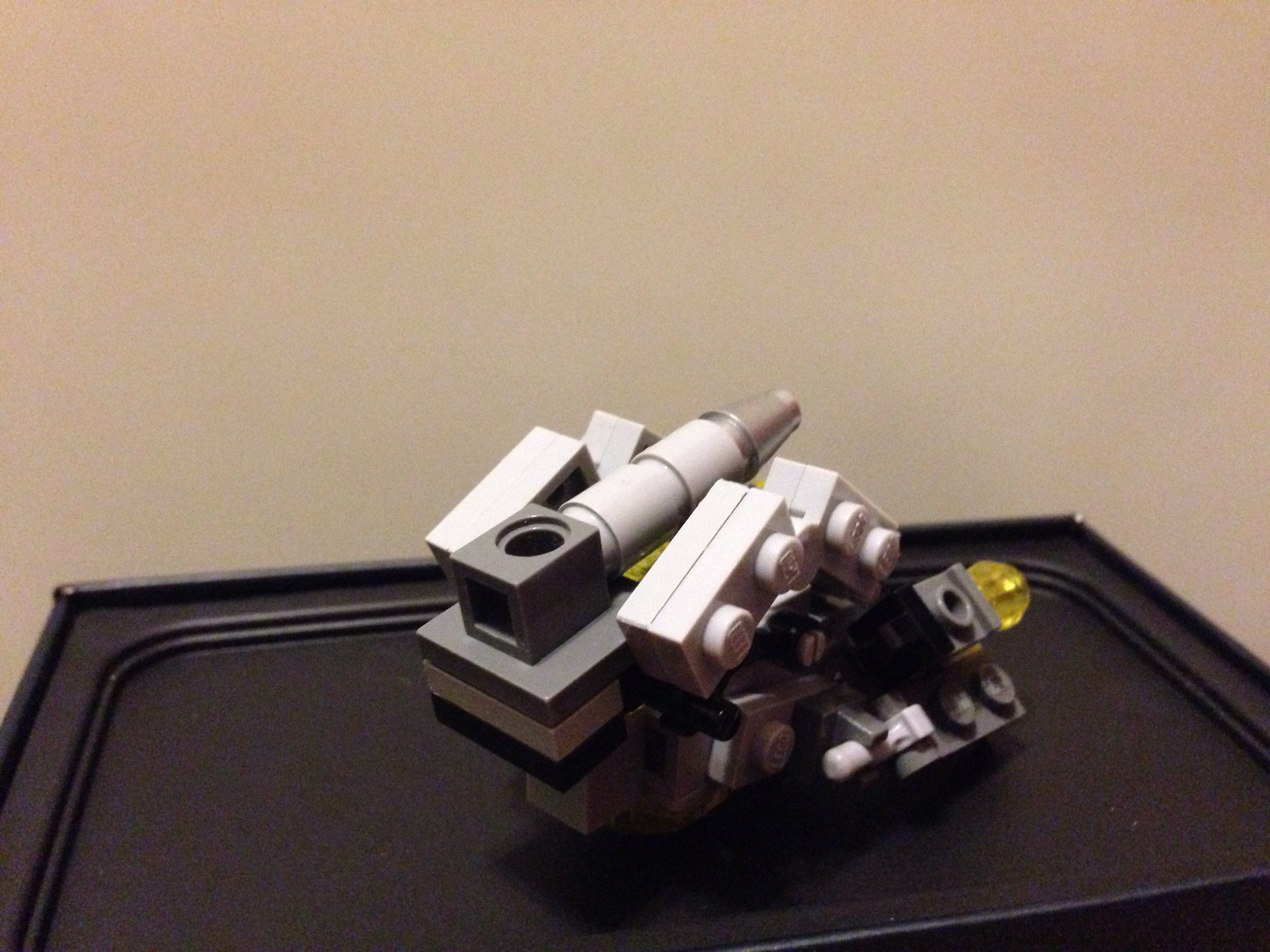 Mini Lego Transformers: Shockbomber - Instructables
