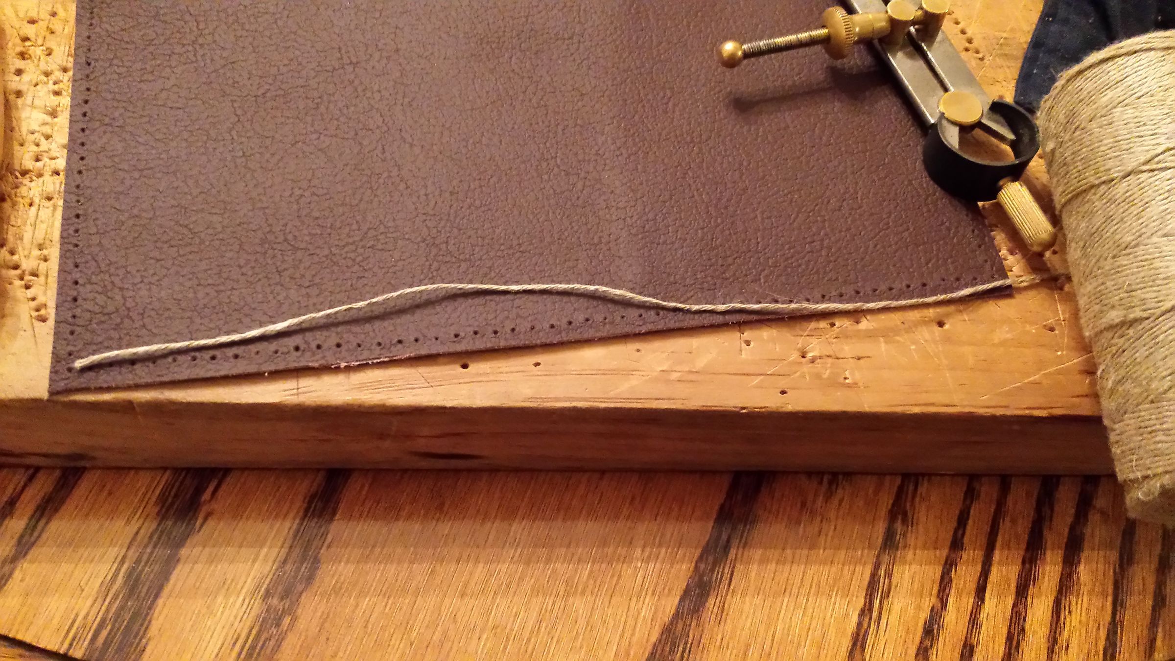 Skyrim Inspired Leather Coin Pouch/Dice Bag : 7 Steps (with Pictures ...