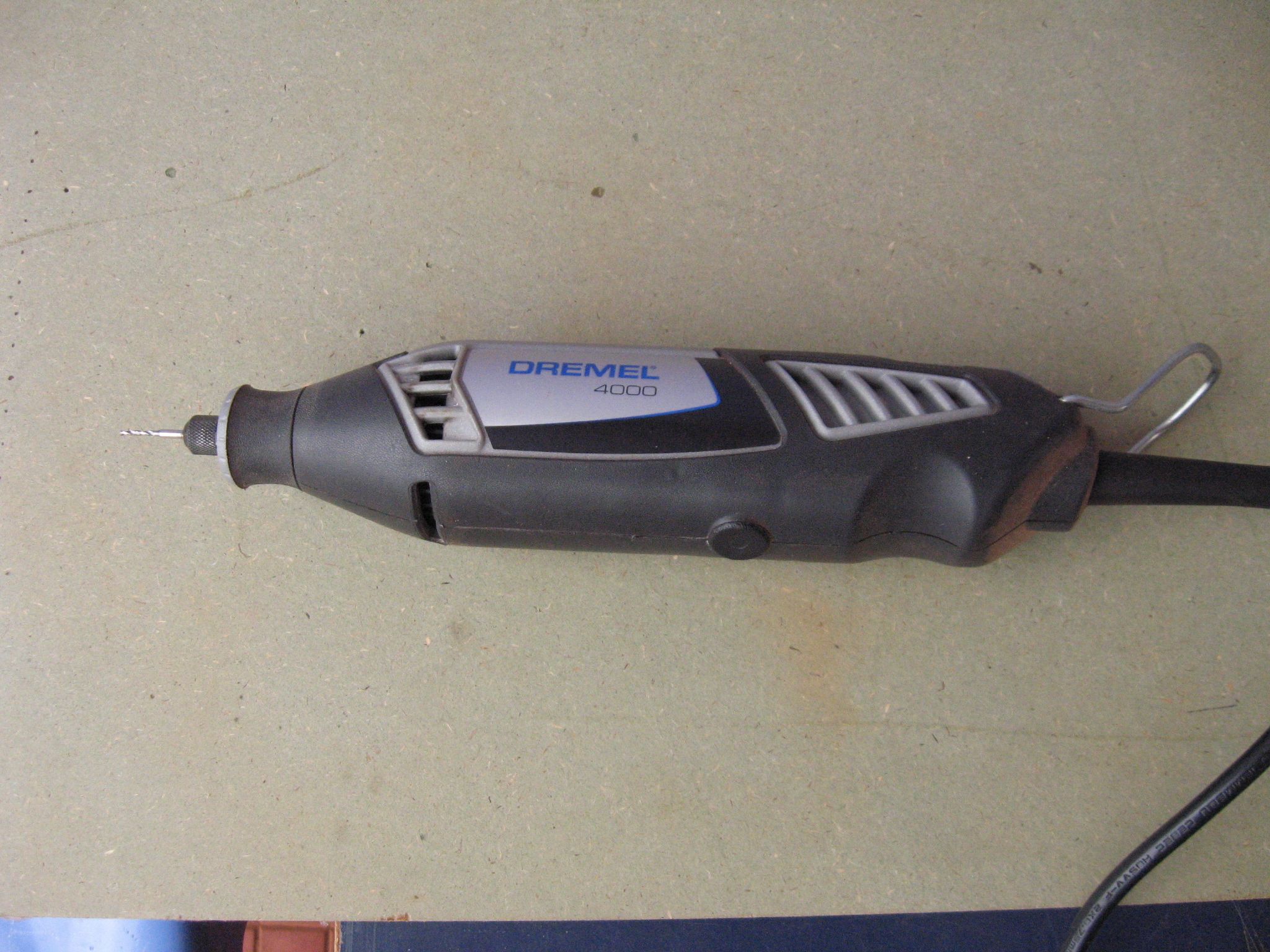 How to Make a Long Loom Board for Weaving Scarf : 4 Steps (with ...