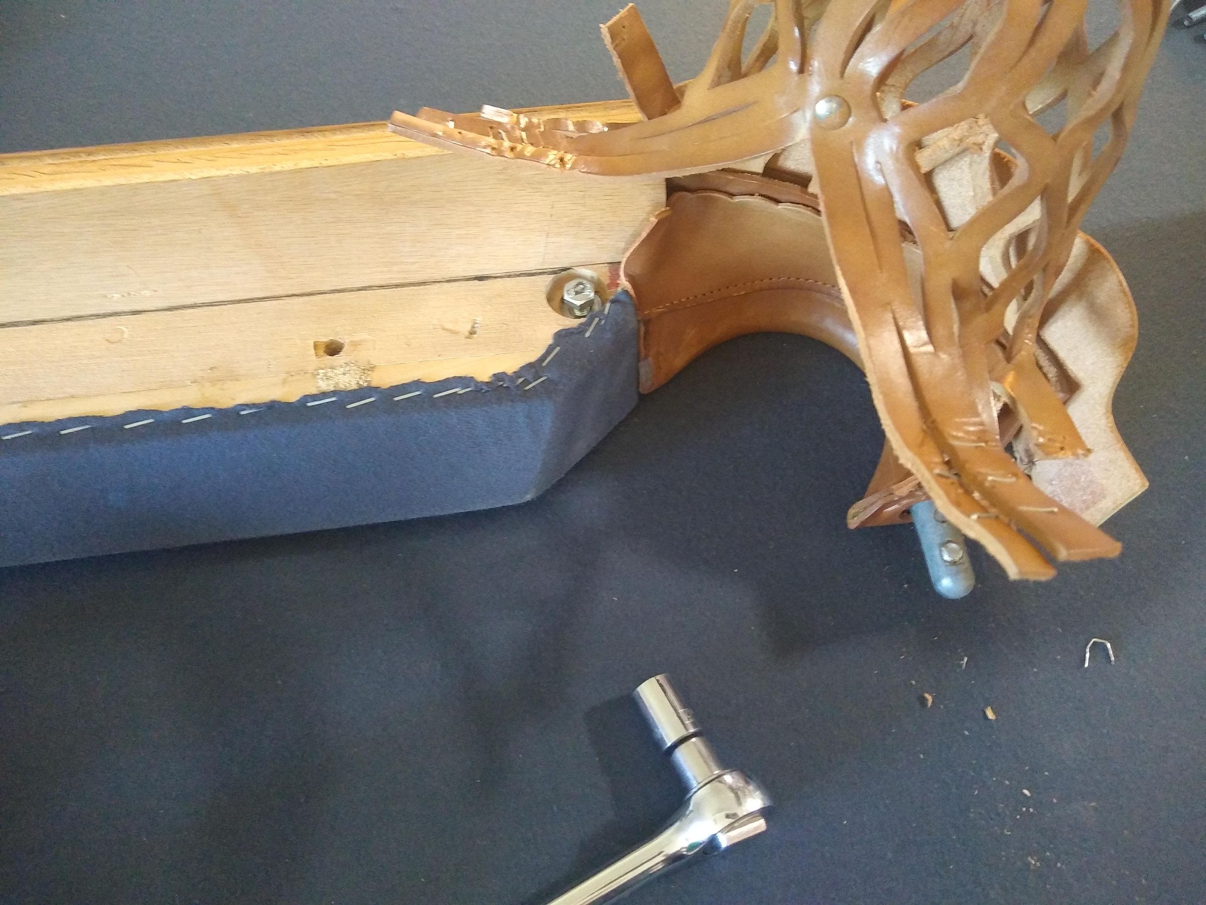 How to Disassemble a Pool Table : 9 Steps - Instructables