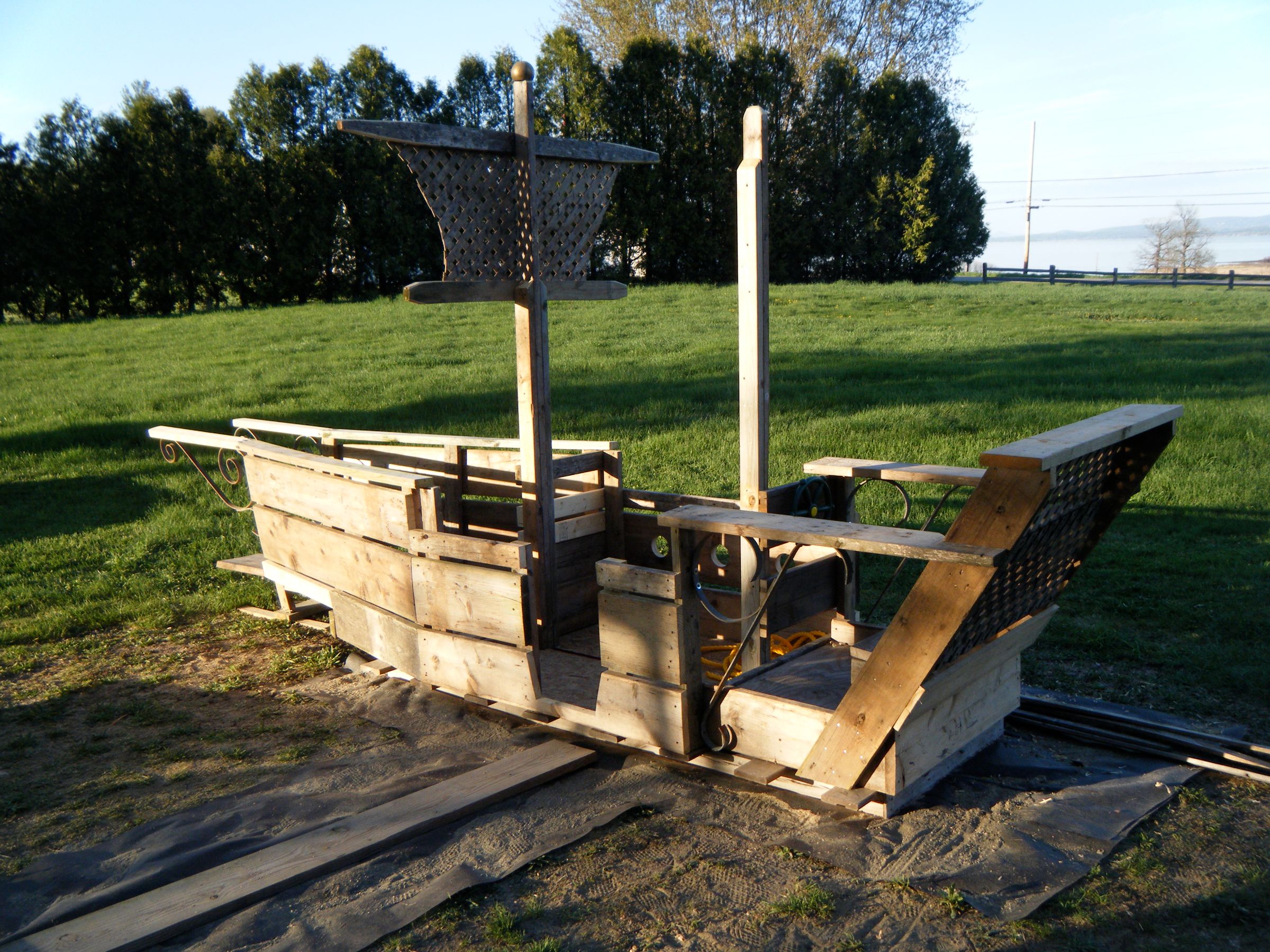 Pallet Pirate Ship : 25 Steps (with Pictures) - Instructables