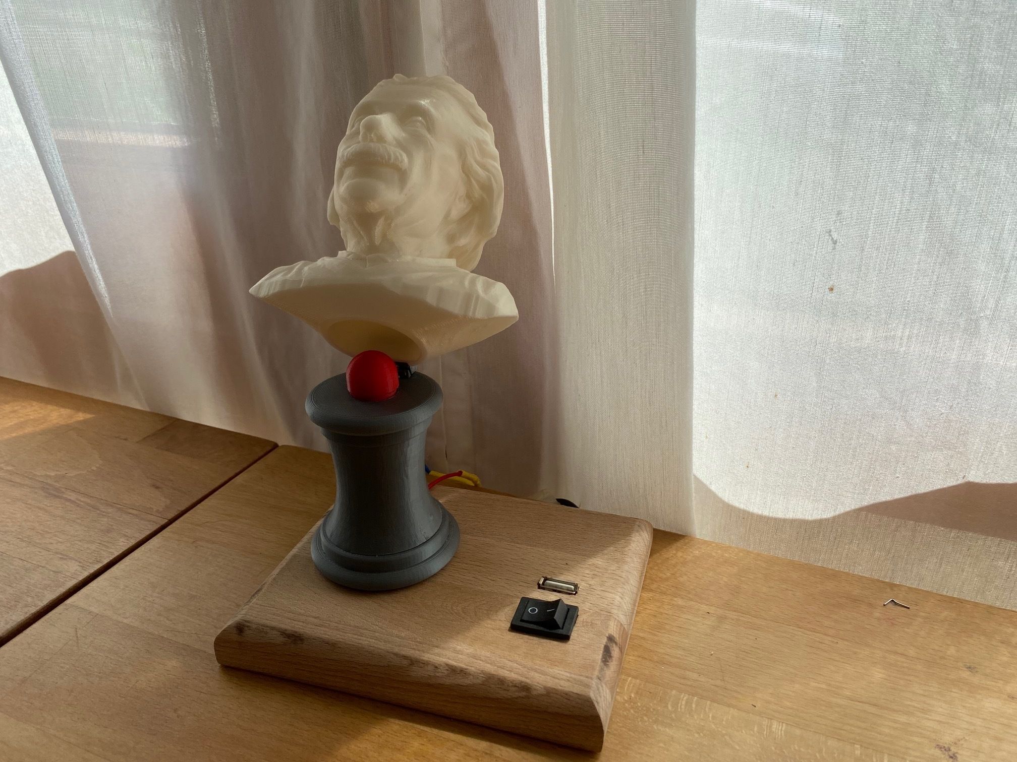 Secret Drawer : 4 Steps - Instructables