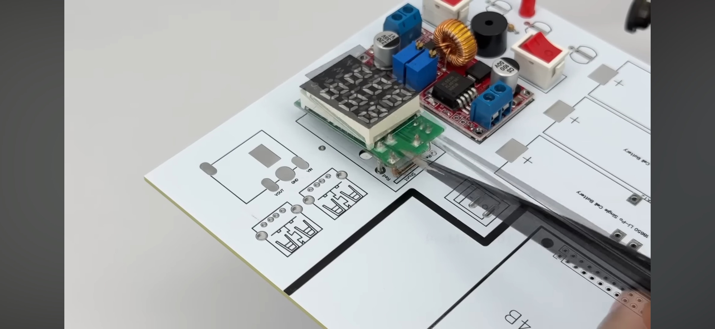 Portable DIY Electronics Workstation : 19 Steps (with Pictures ...