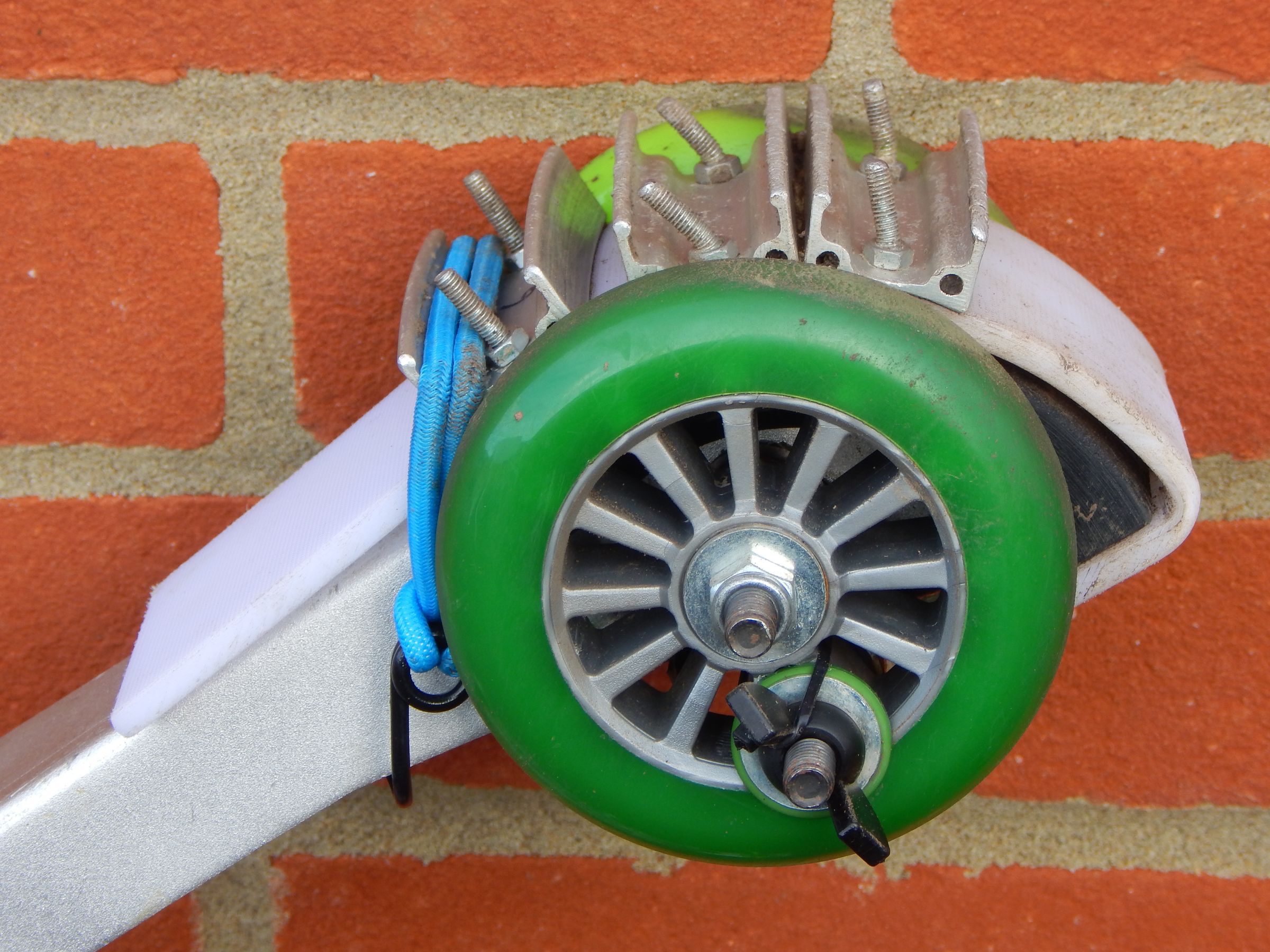 Powerisers Powerbocking Jumping Stilts - Off Road Powerbocking Mods : 8 ...