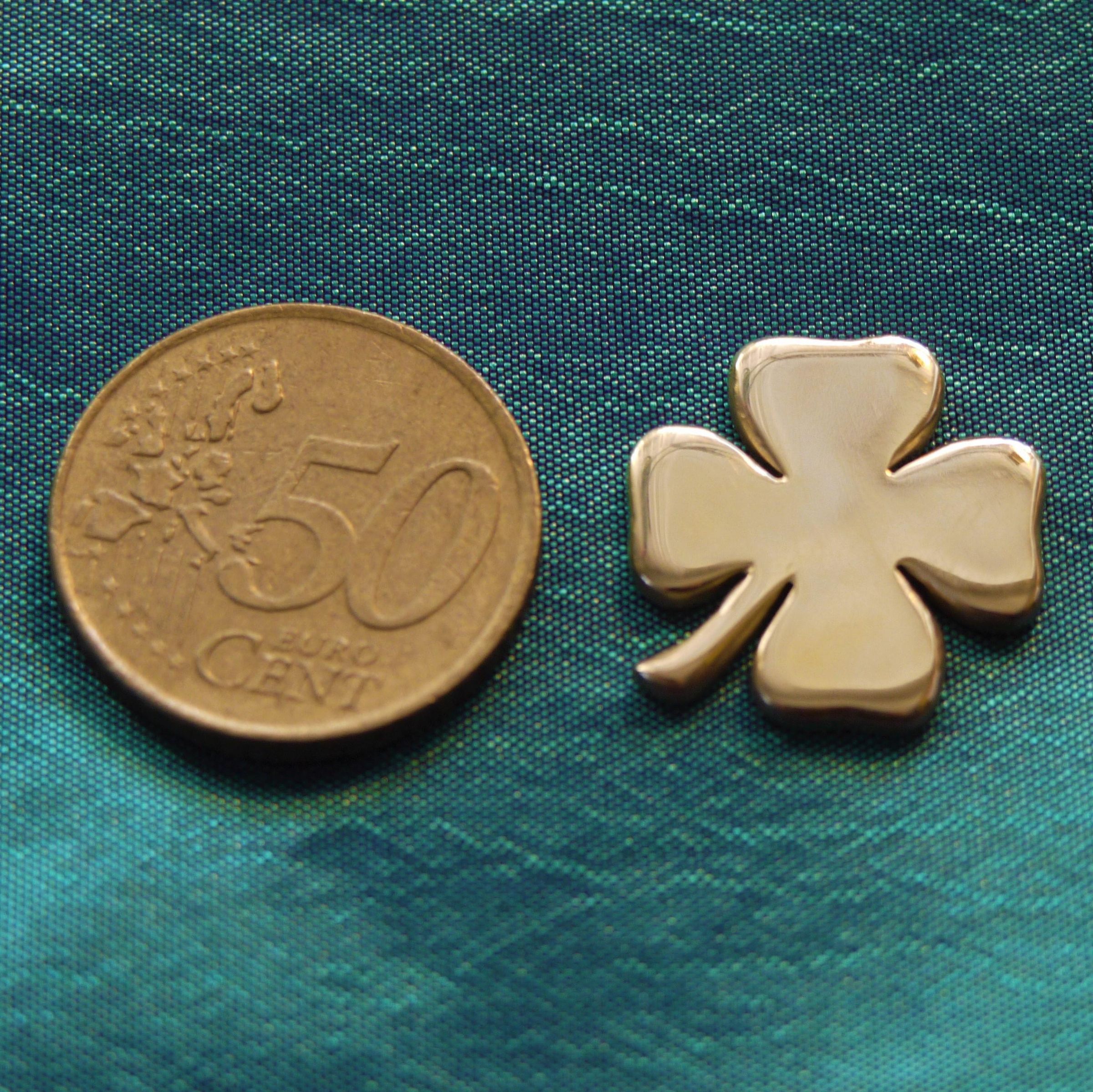 Four-leaf Clover From Coin : 6 Steps (with Pictures) - Instructables