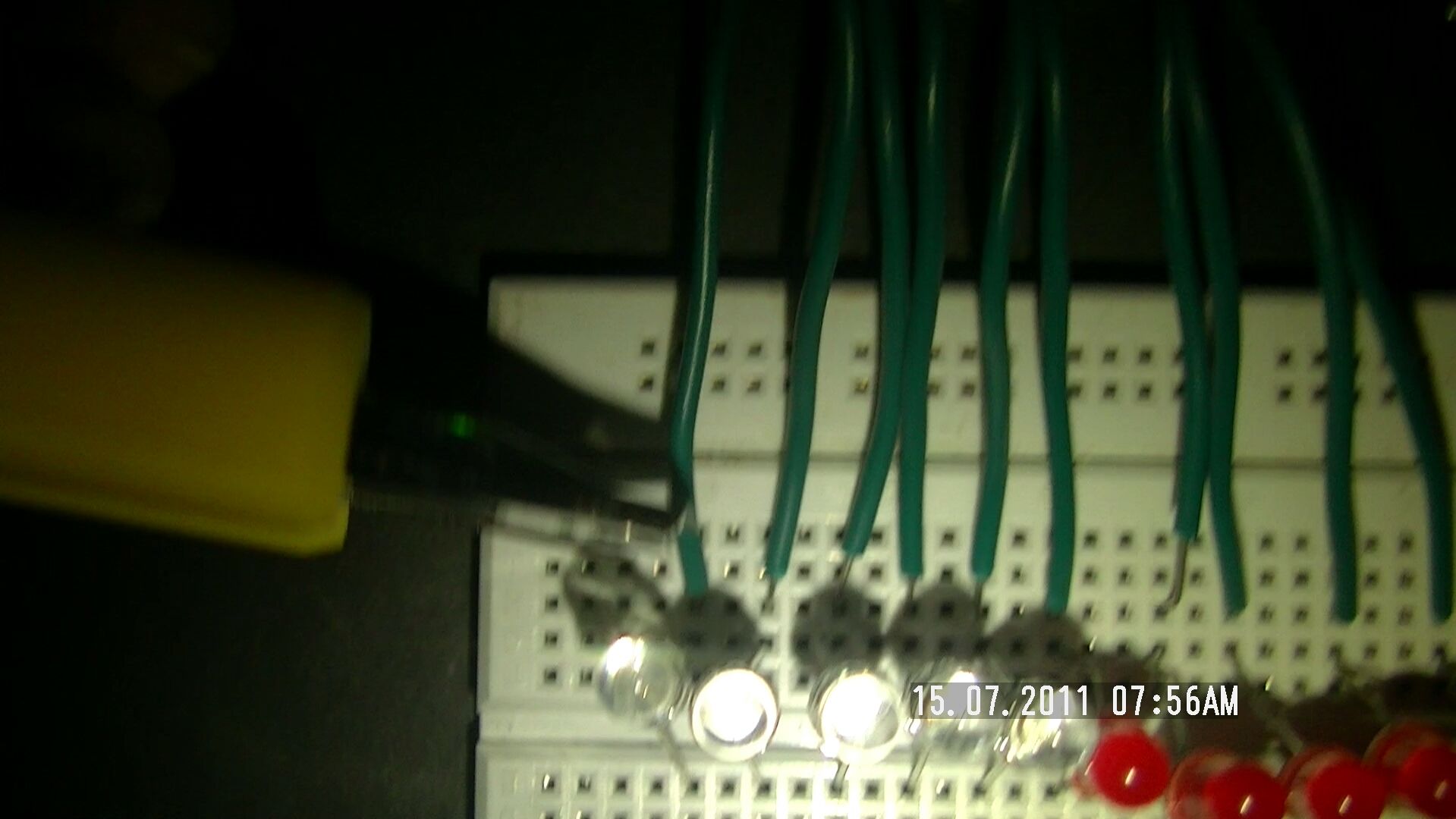 Knight Rider Using Arduino Uno : 6 Steps - Instructables