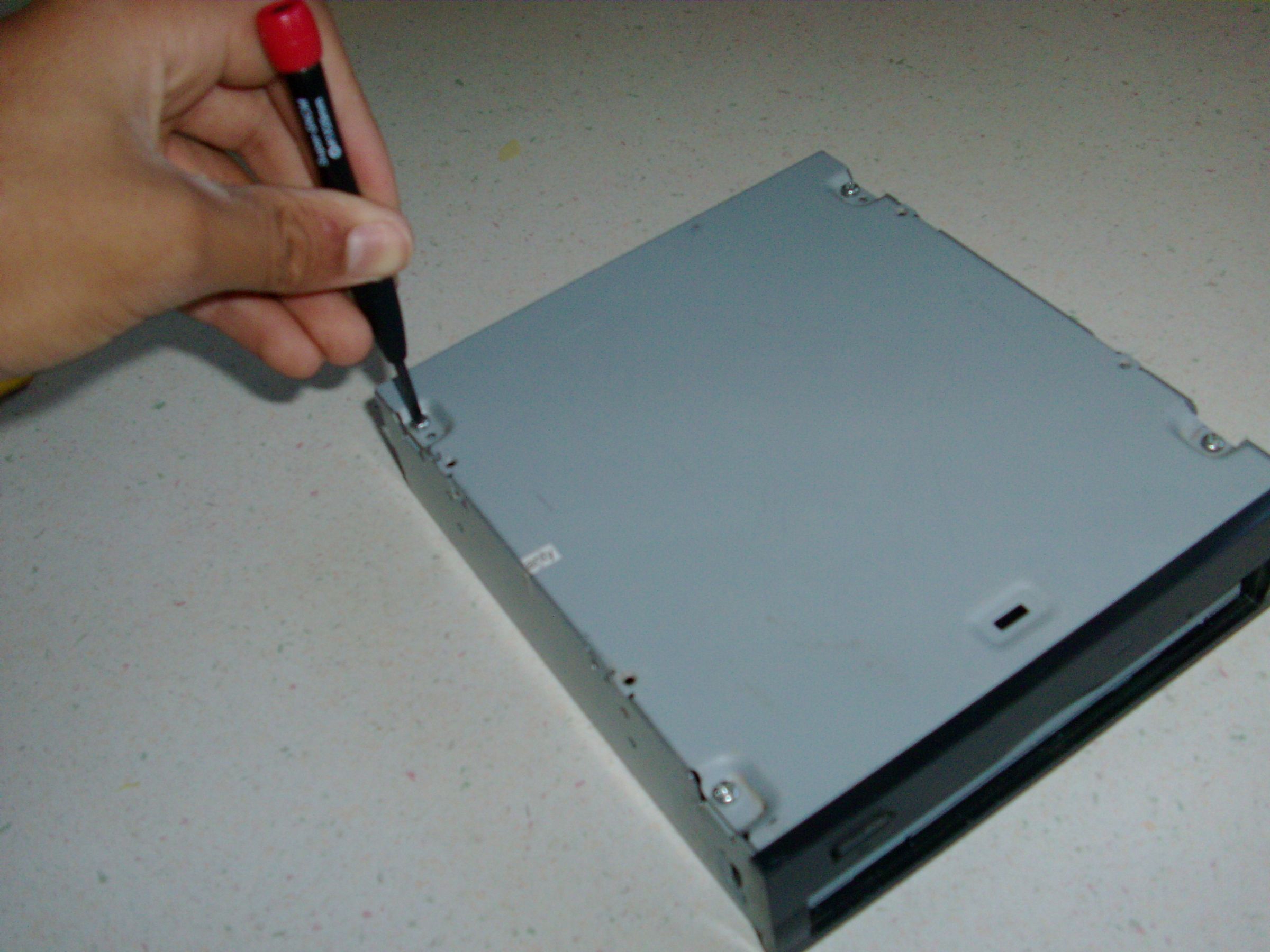 Mounting a Hard Drive in a CDROM Case : 10 Steps - Instructables