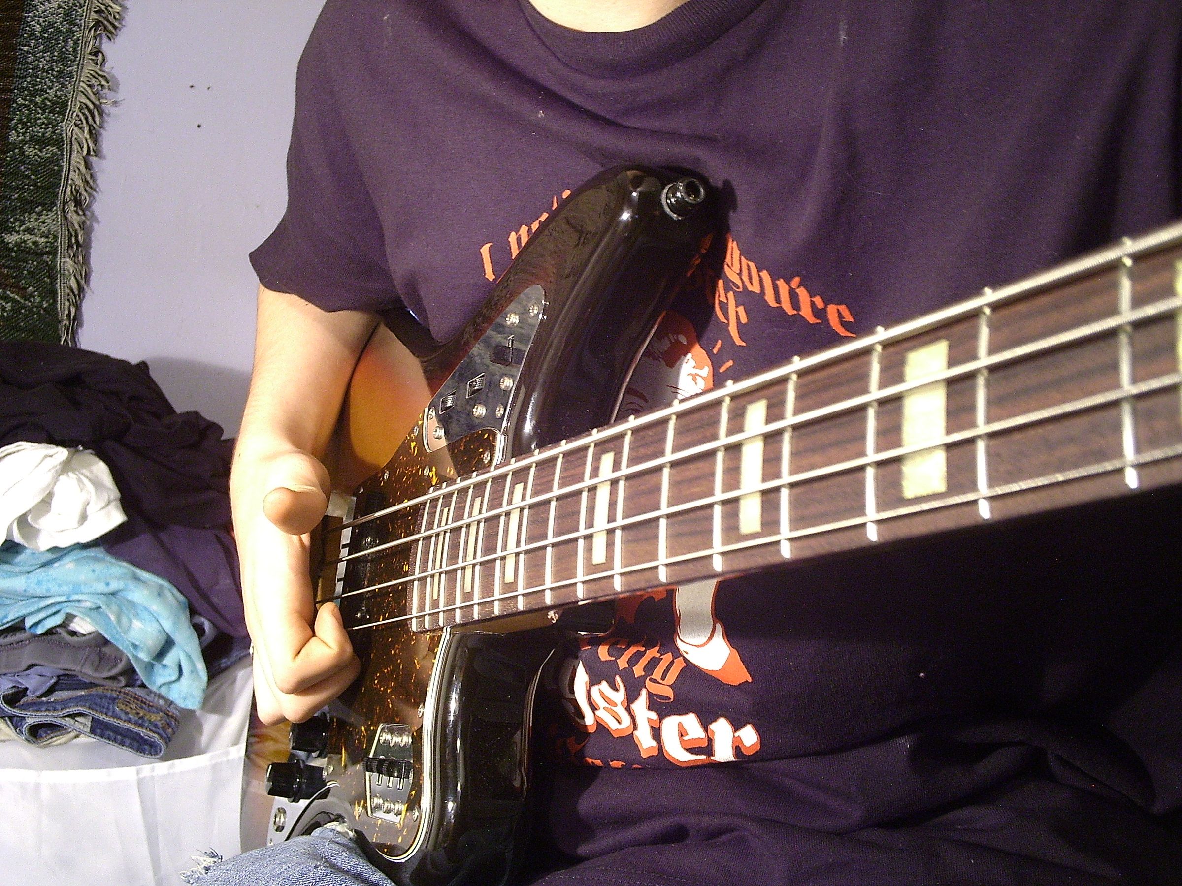 How to Slap a Bass : 6 Steps - Instructables