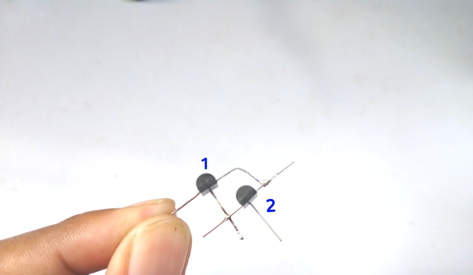 Music Reactive Light Using BC547 Transistor : 13 Steps - Instructables
