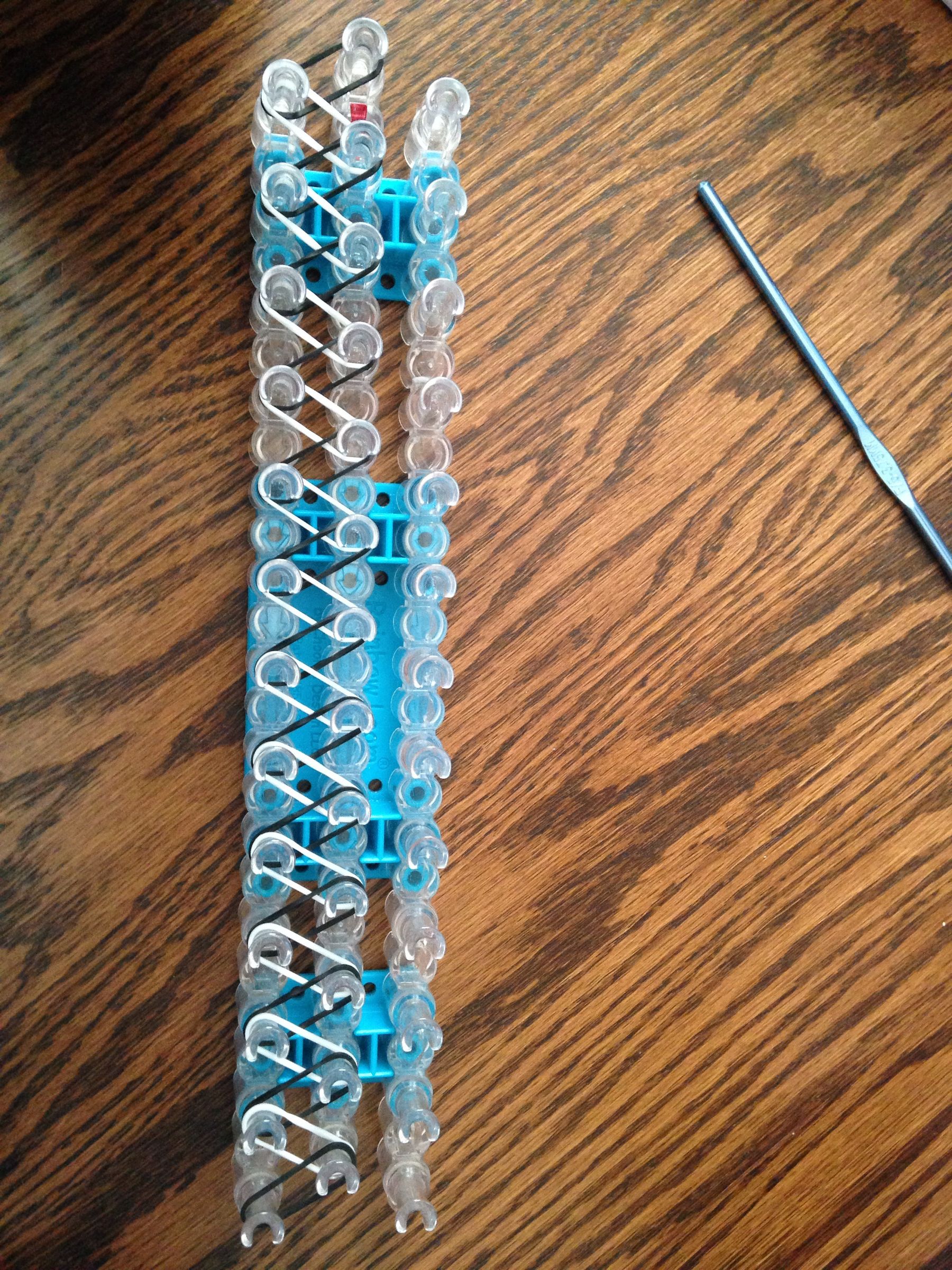 Rainbow Loom Chain Bracelet : 10 Steps - Instructables