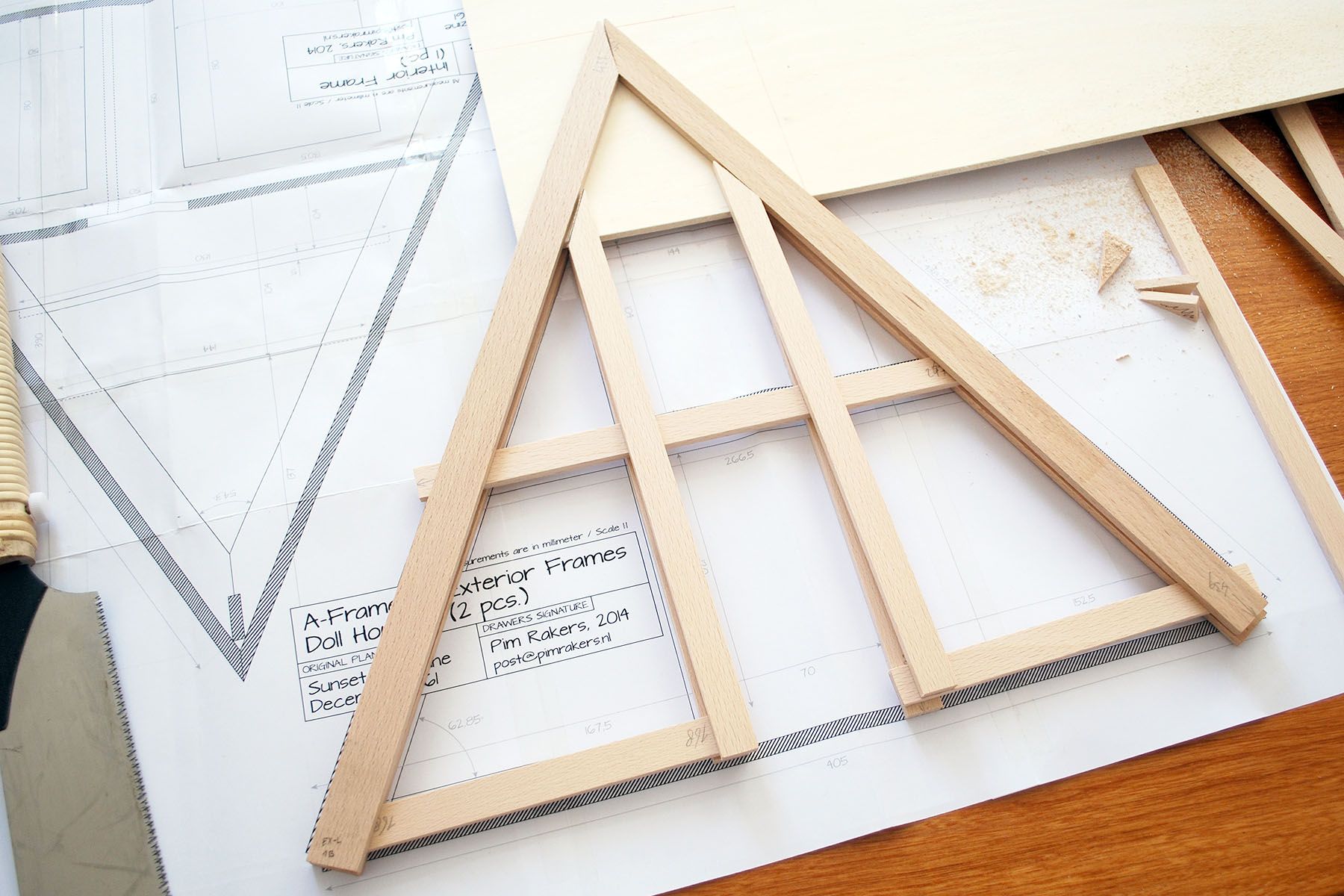 Vintage A-Frame Dollhouse (collapsable) : 5 Steps (with Pictures ...