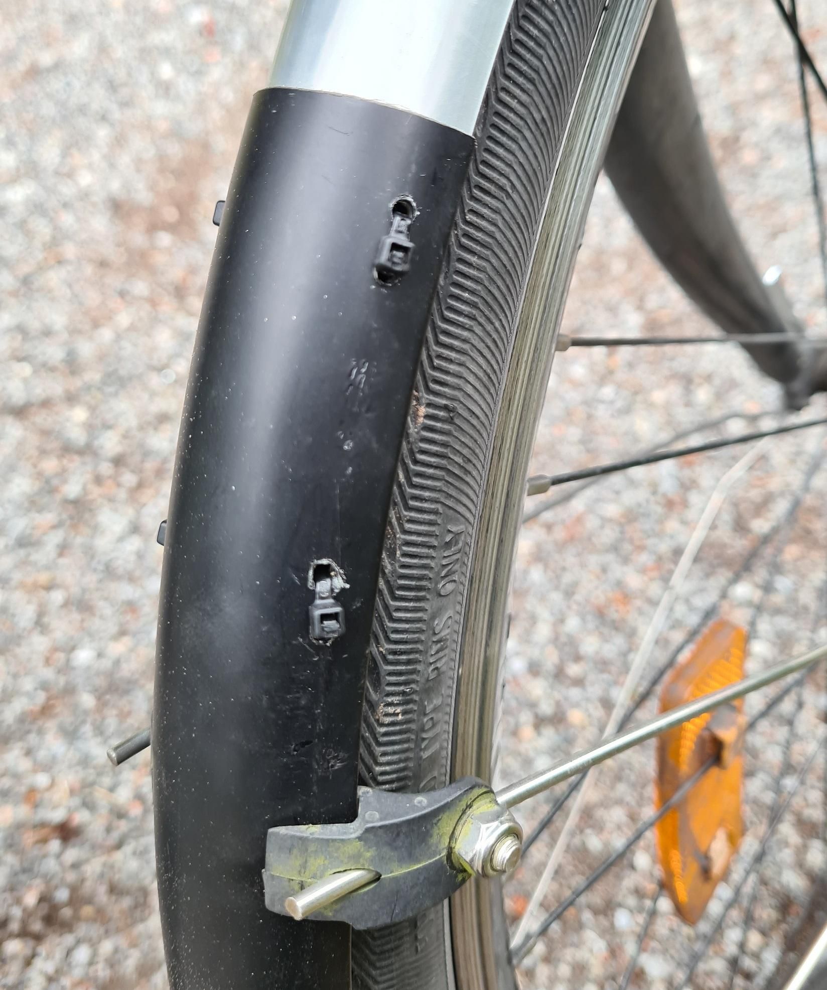 Fender Repair With Zipties - Instructables