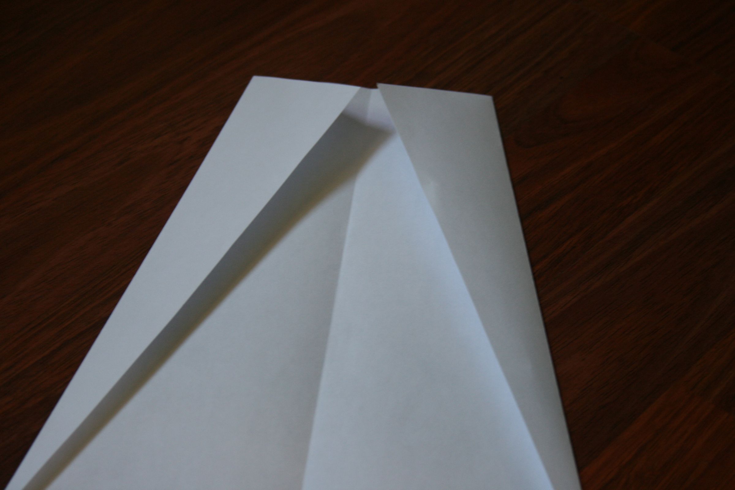 Adjustable Paper Airplane! : 8 Steps - Instructables