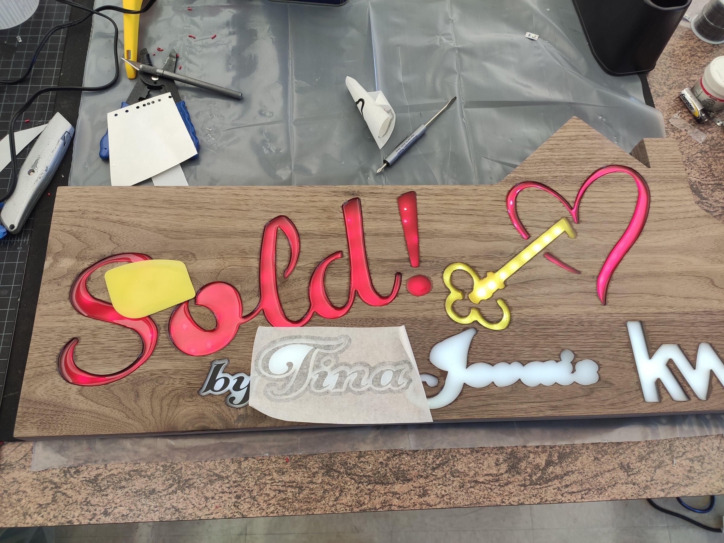 Epoxy Illuminated CNC Sign : 6 Steps (with Pictures) - Instructables