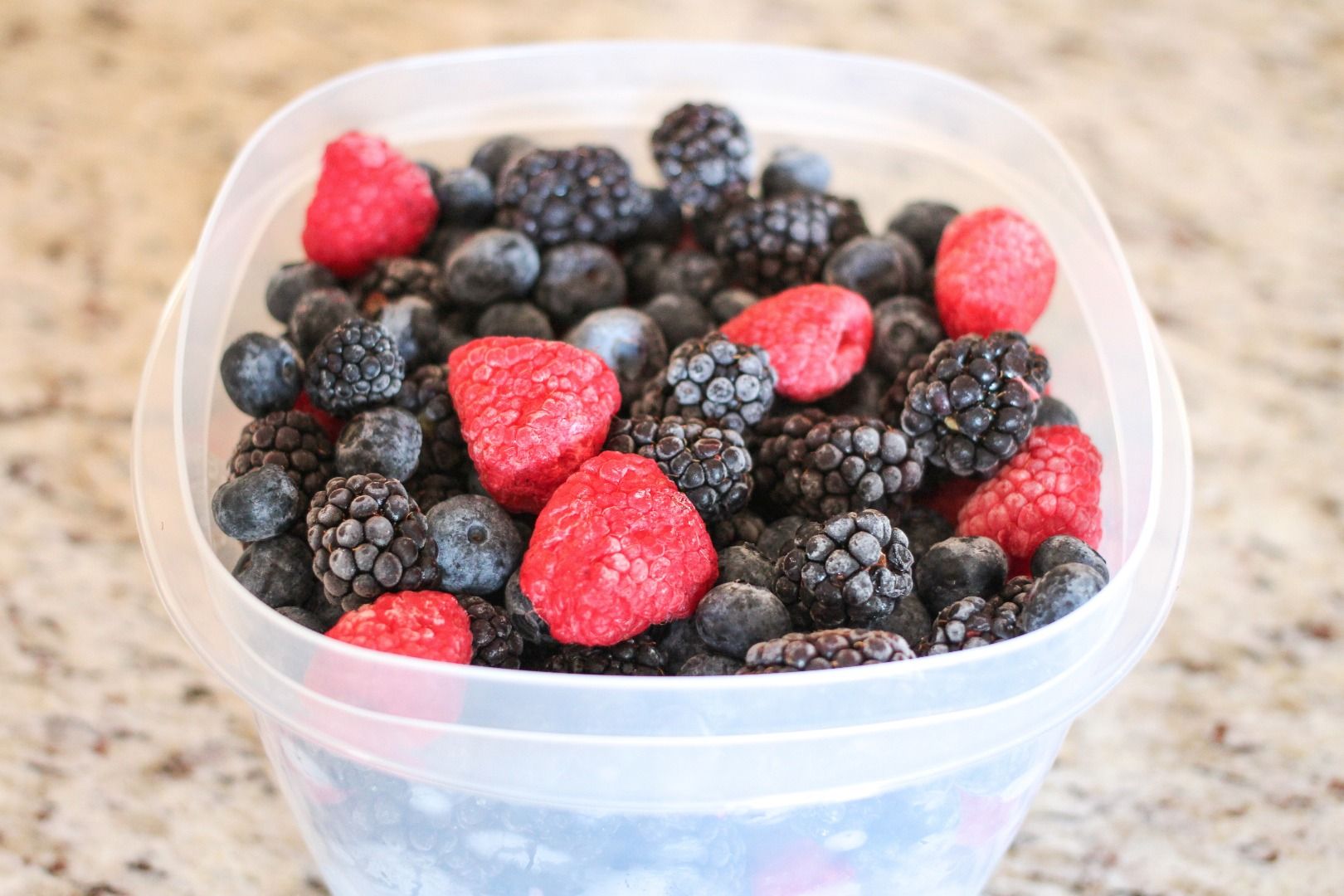 How to Freeze Berries : 5 Steps (with Pictures) - Instructables