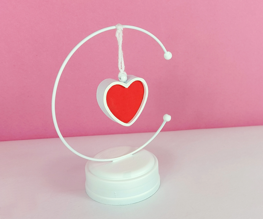 DIY Paper Heart Showpiece | How to Make a Paper Heart Showpiece : 6 ...