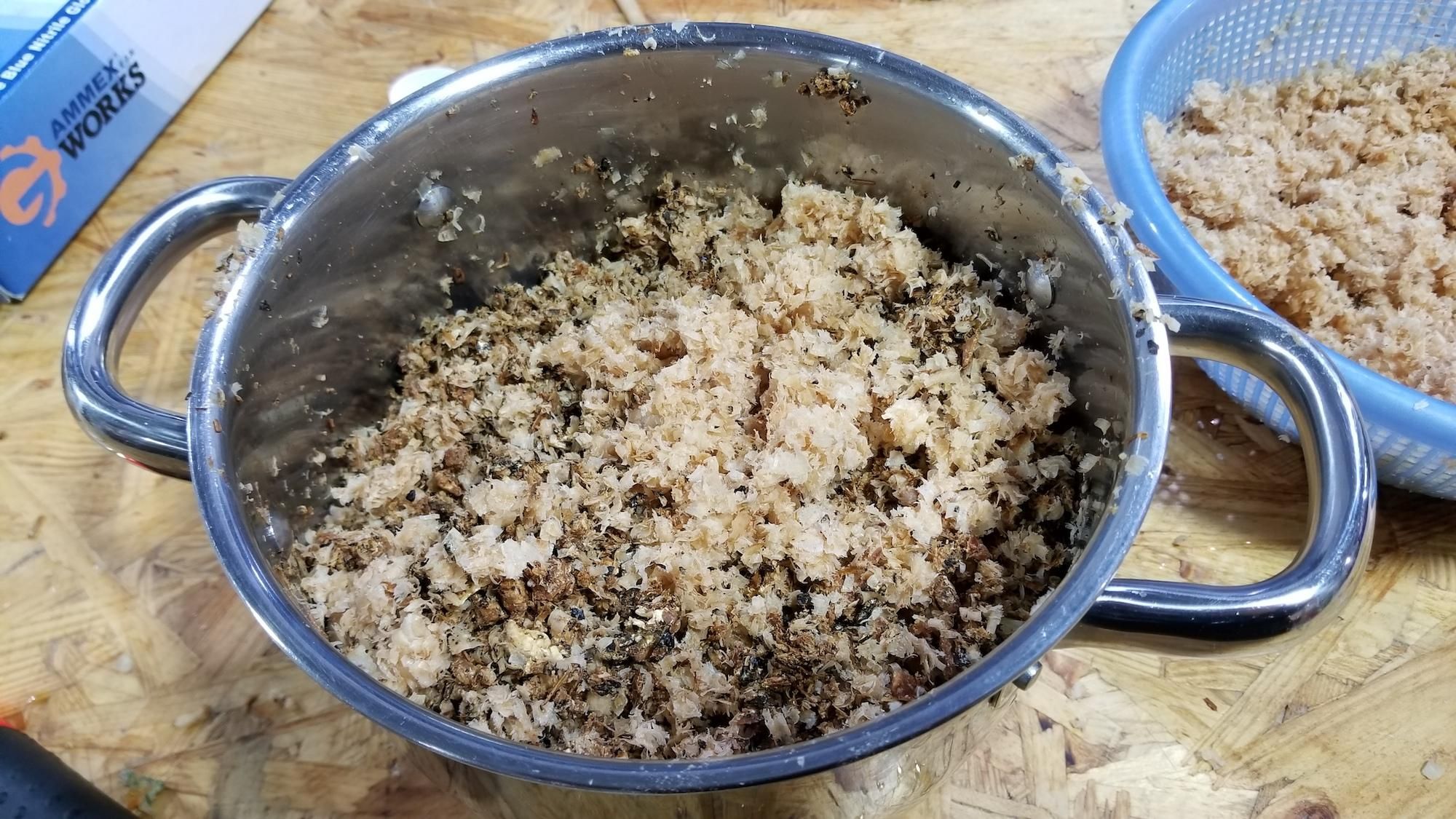 Mycelium Stool (prototype) : 8 Steps - Instructables