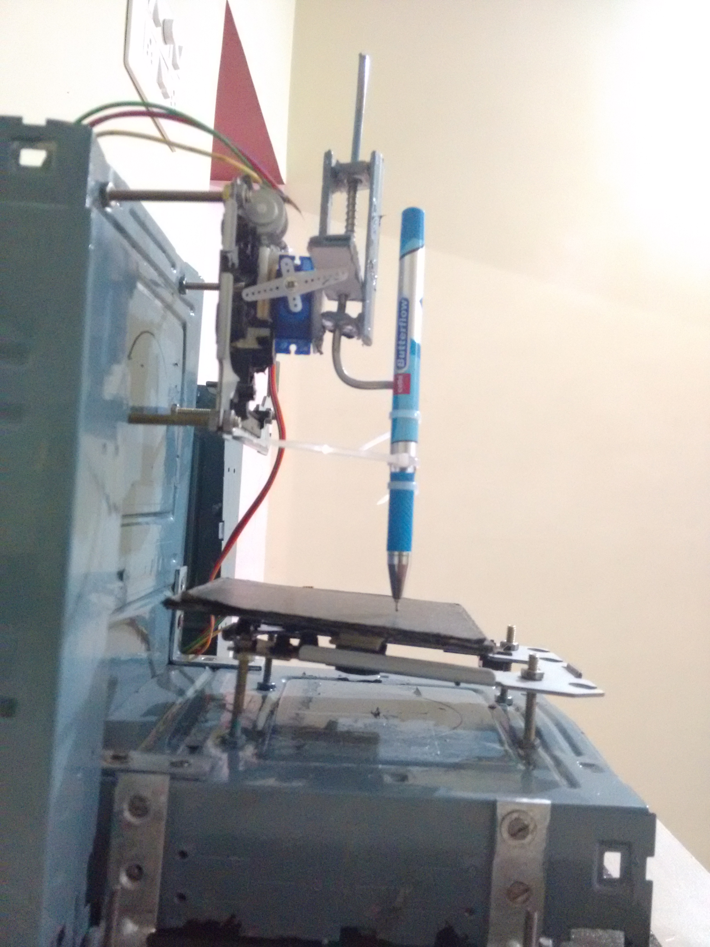 Arduino Based CNC Plotter From Old CD-ROM : 7 Steps - Instructables