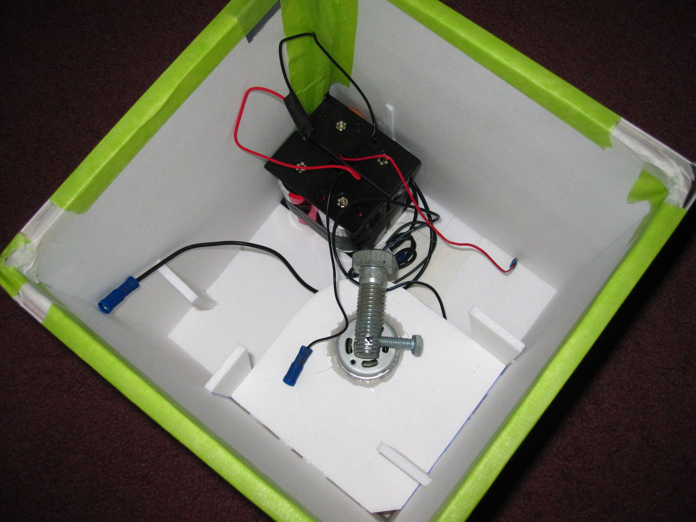 Surprise Rumbling Box : 14 Steps (with Pictures) - Instructables
