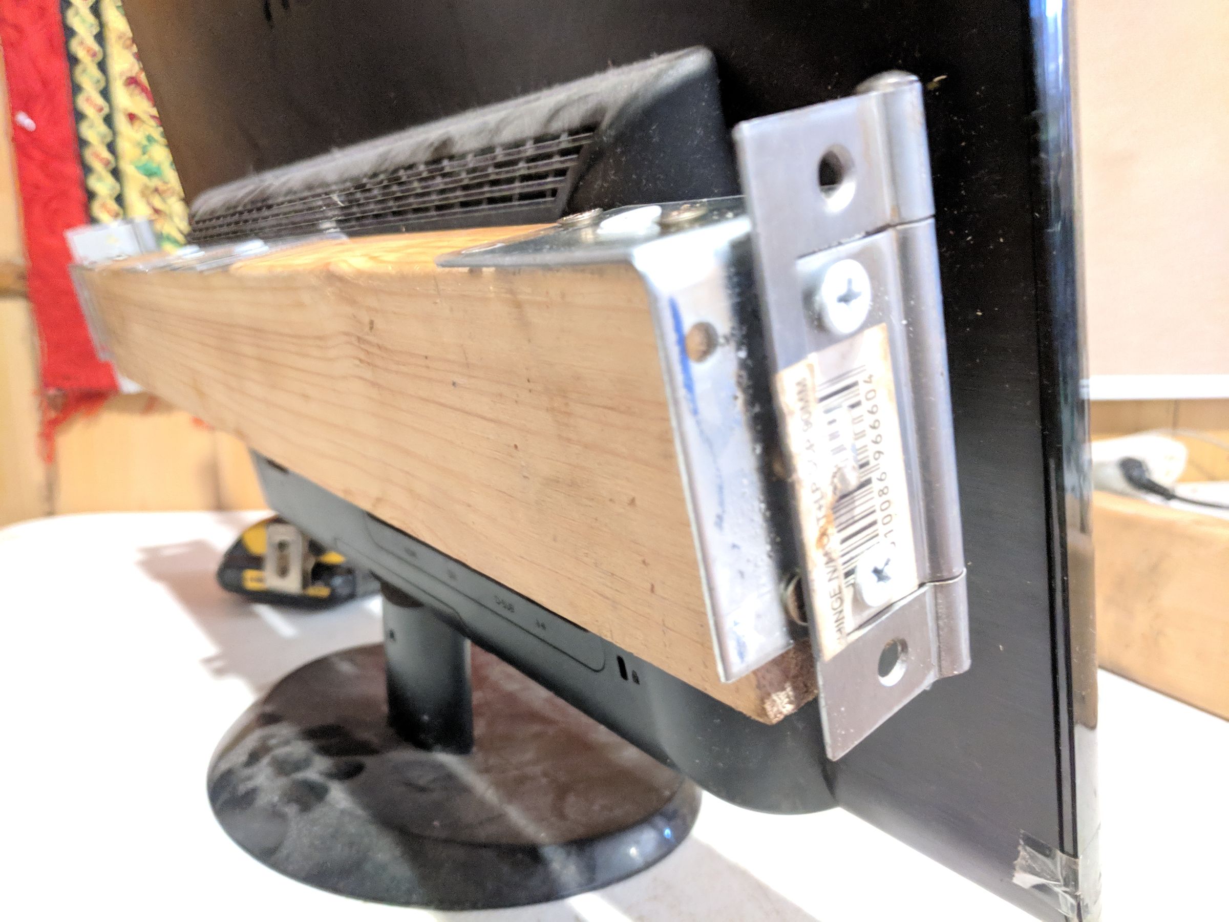 Build an Adjustable Triple Monitor Stand : 6 Steps - Instructables