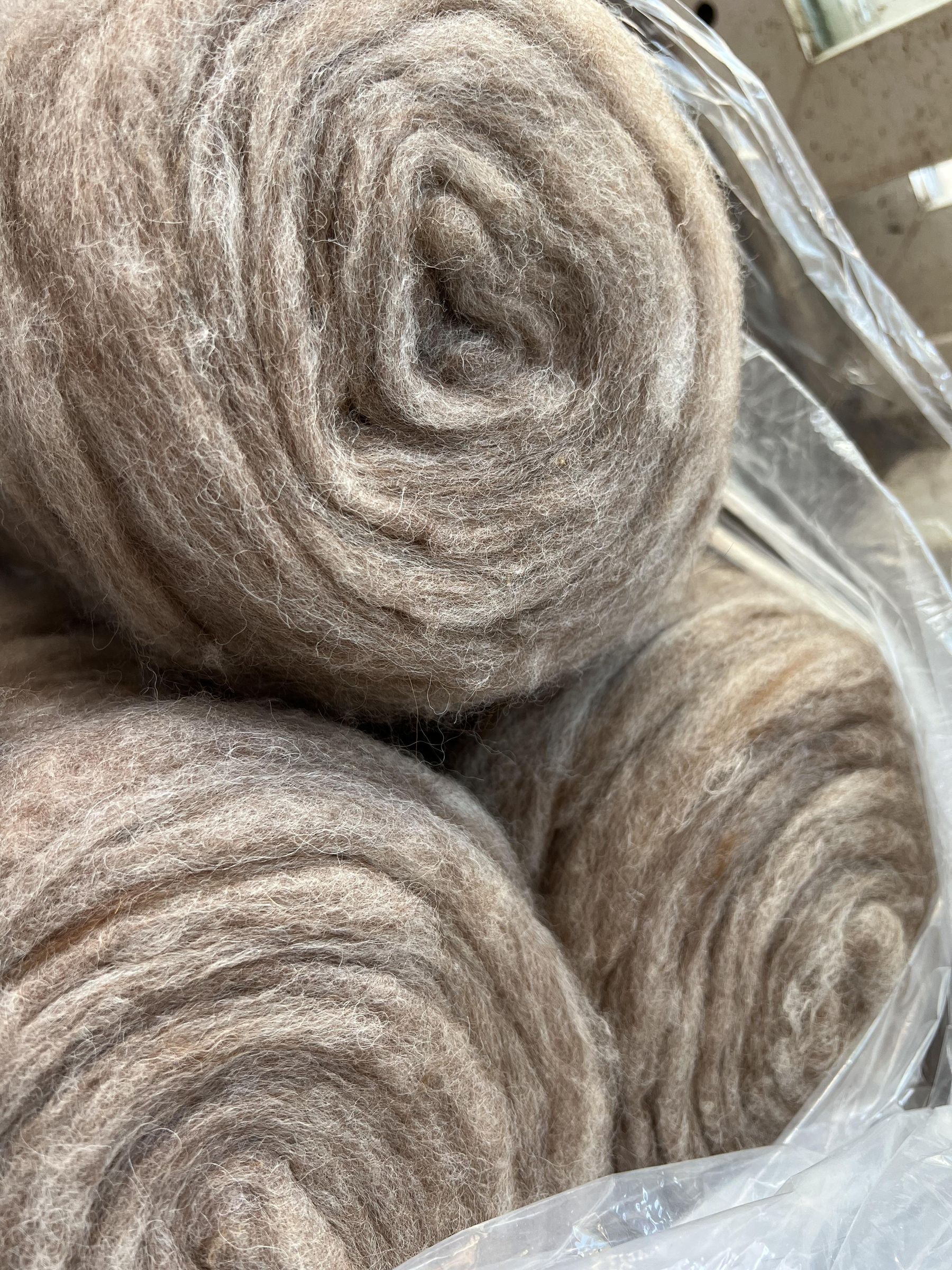 Spinning Wool Fiber : 5 Steps (with Pictures) - Instructables