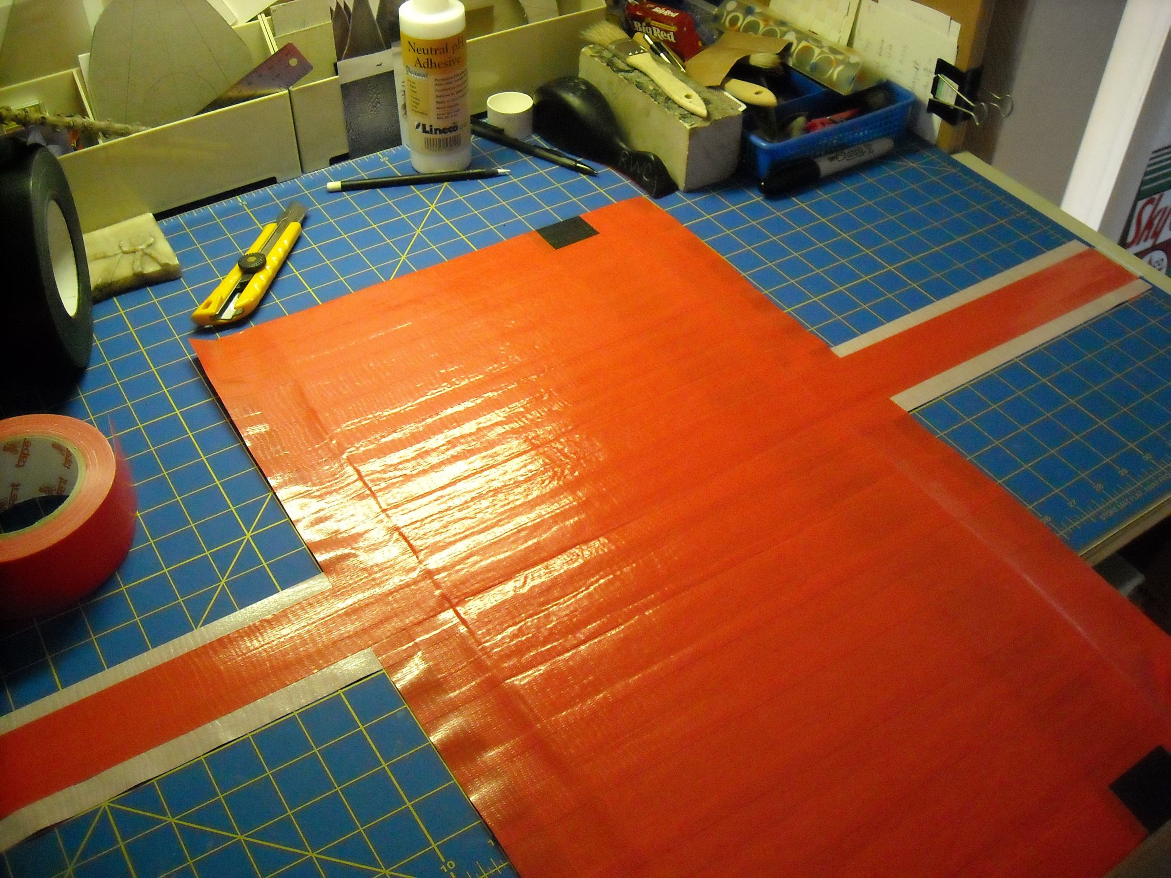 Cushioned Duct Tape Laptop Sleeve : 8 Steps (with Pictures) - Instructables