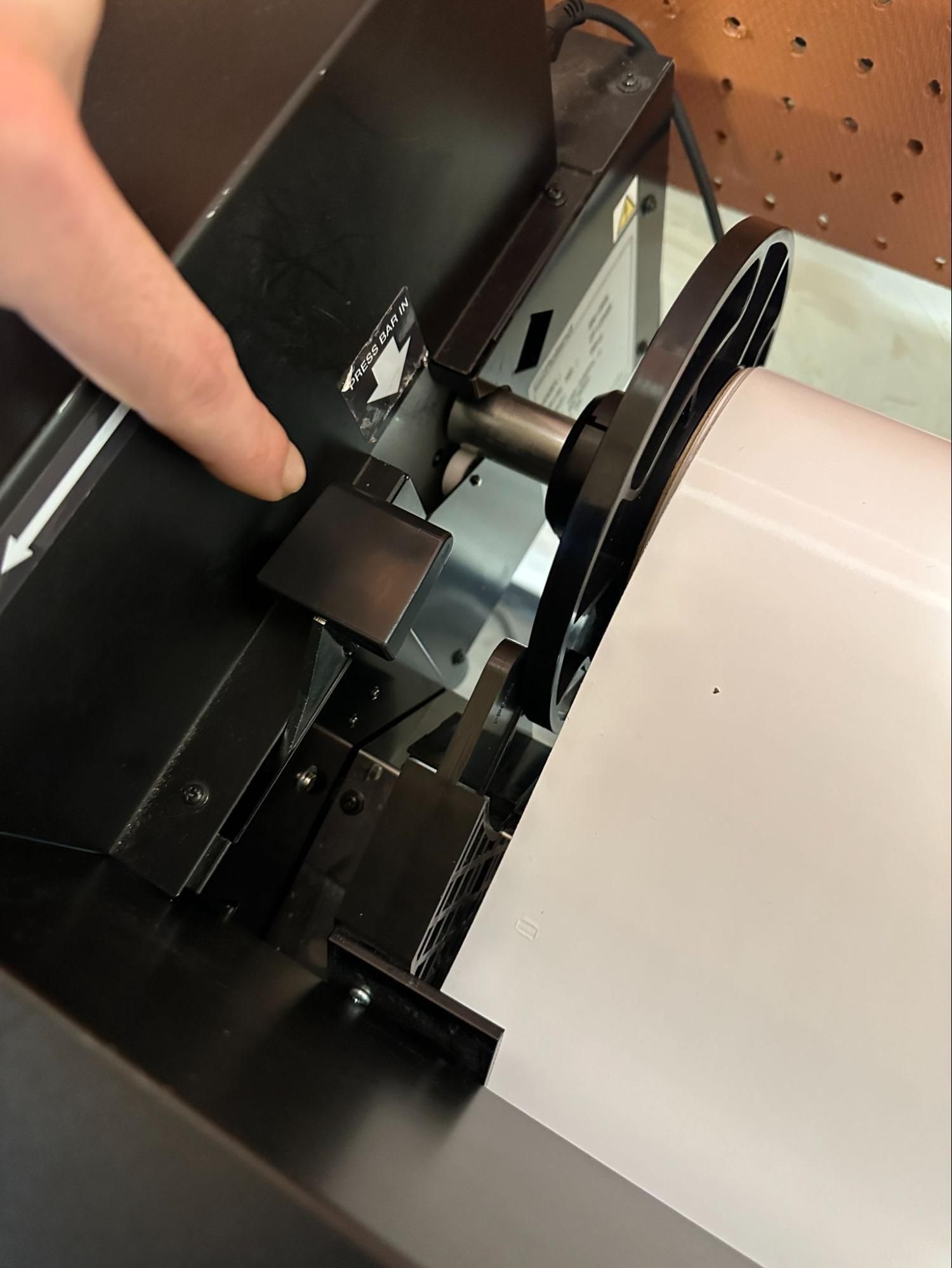 Basic Use Roland Sticker Maker : 18 Steps (with Pictures) - Instructables