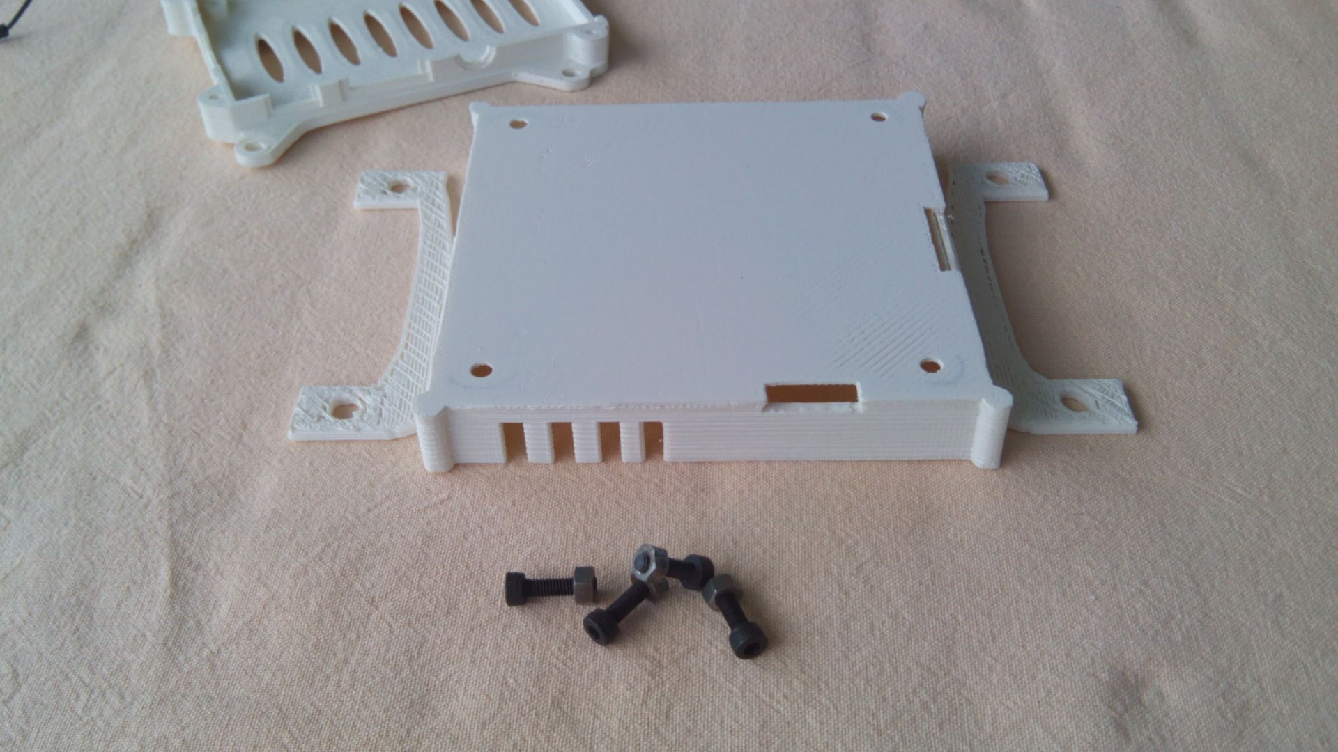 Raspberry PI Touch Screen Frame and Case Assembly Guide : 4 Steps (with ...