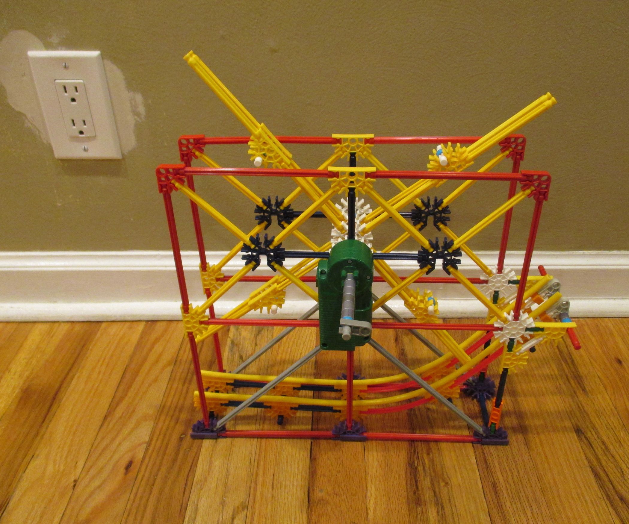 Knextus's Wheel Lift - a K'nex Ball Machine Lift - Instructables