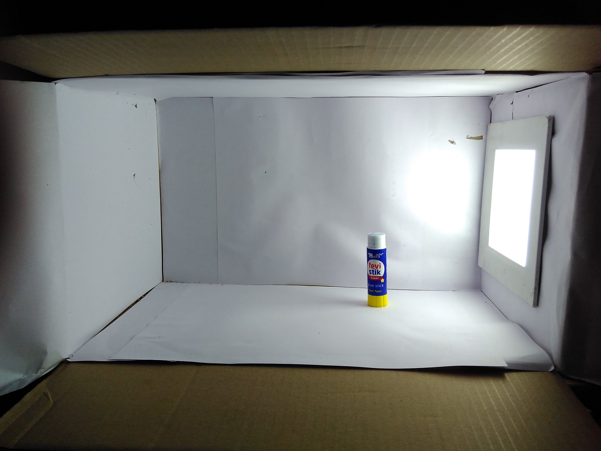 3$ Photography Lightbox : 6 Steps (with Pictures) - Instructables