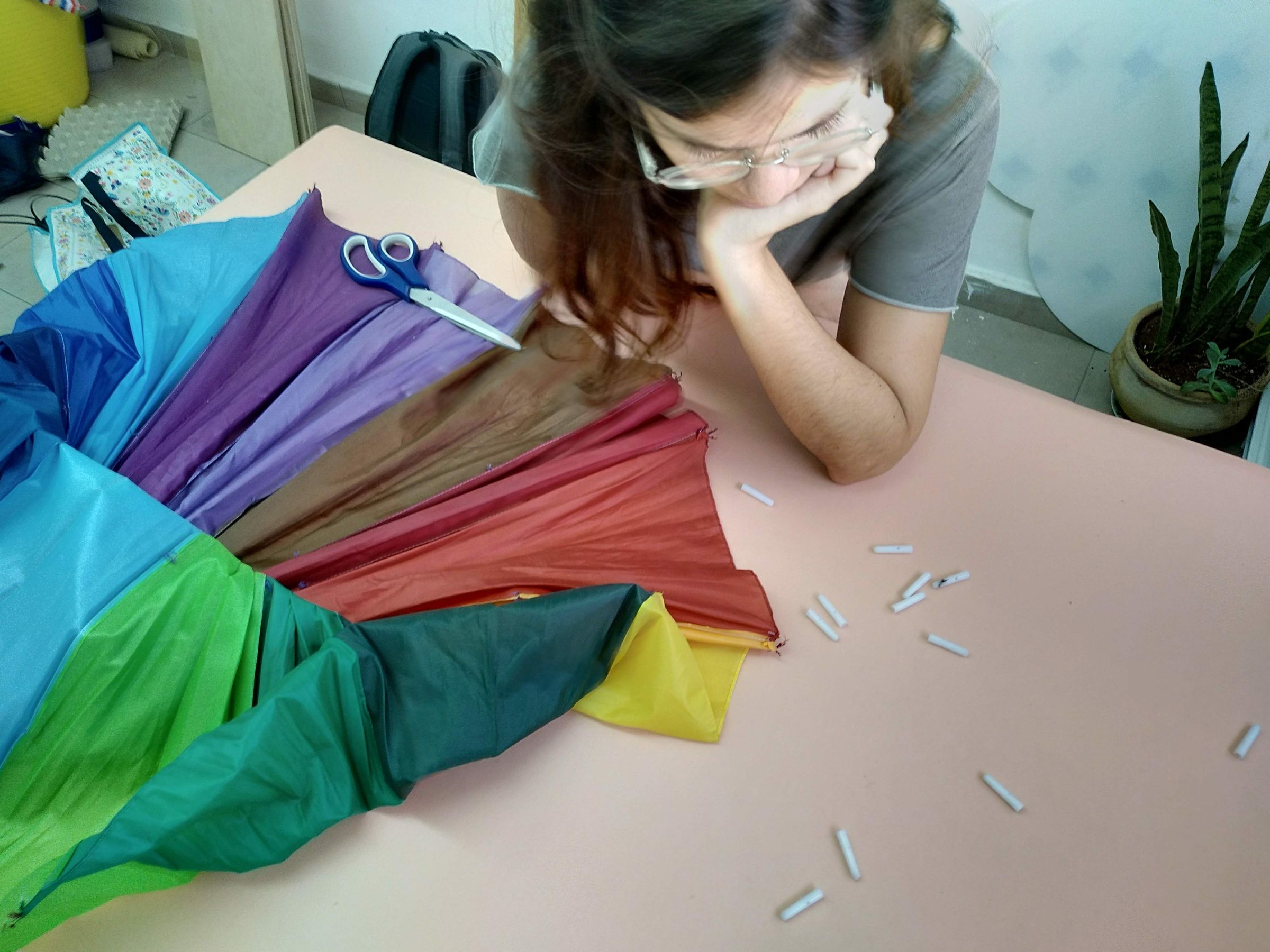 Rainbow Backpack Rain-cover : 10 Steps (with Pictures) - Instructables