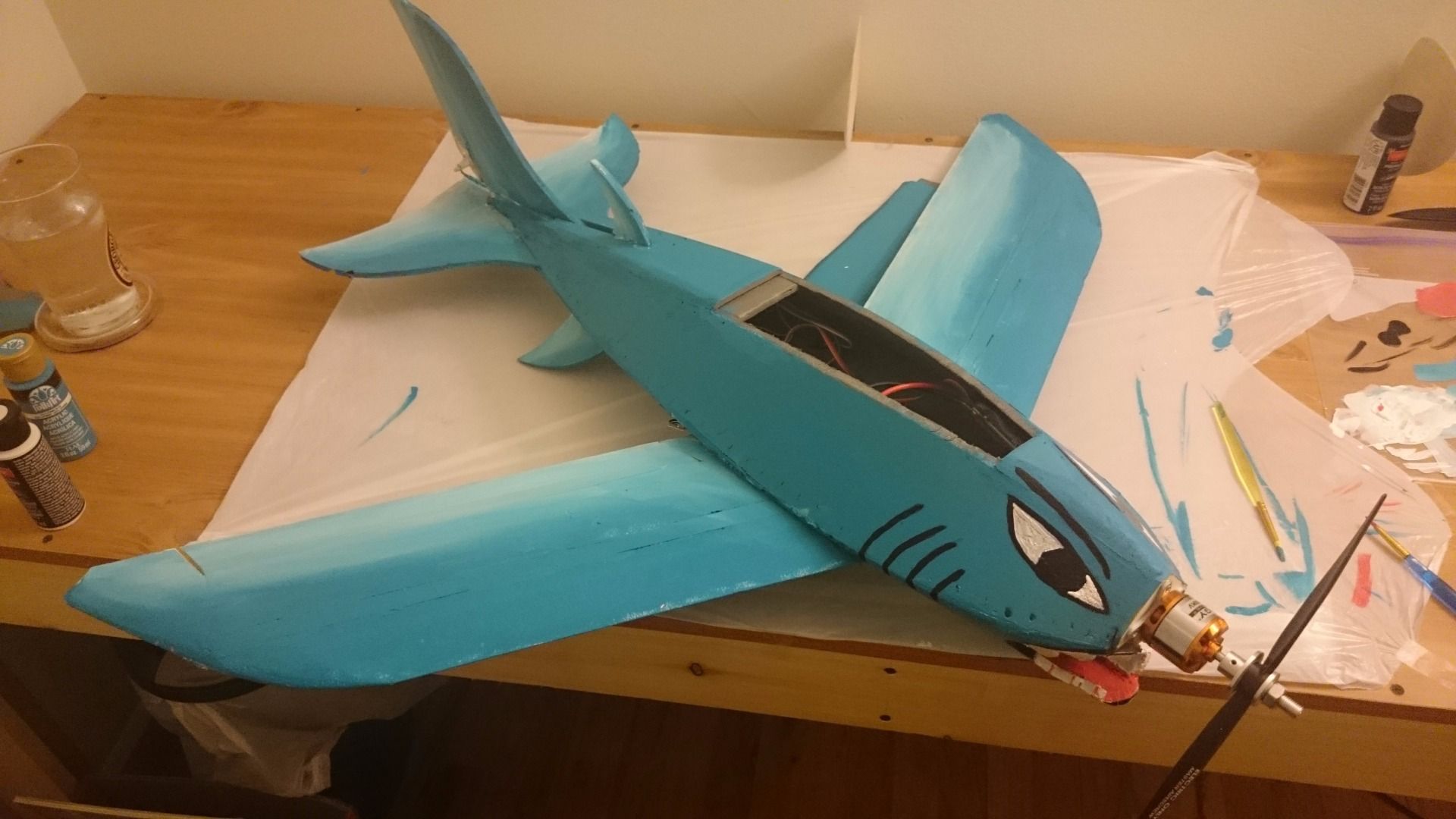 RC Airplane: Shark Style! : 23 Steps (with Pictures) - Instructables