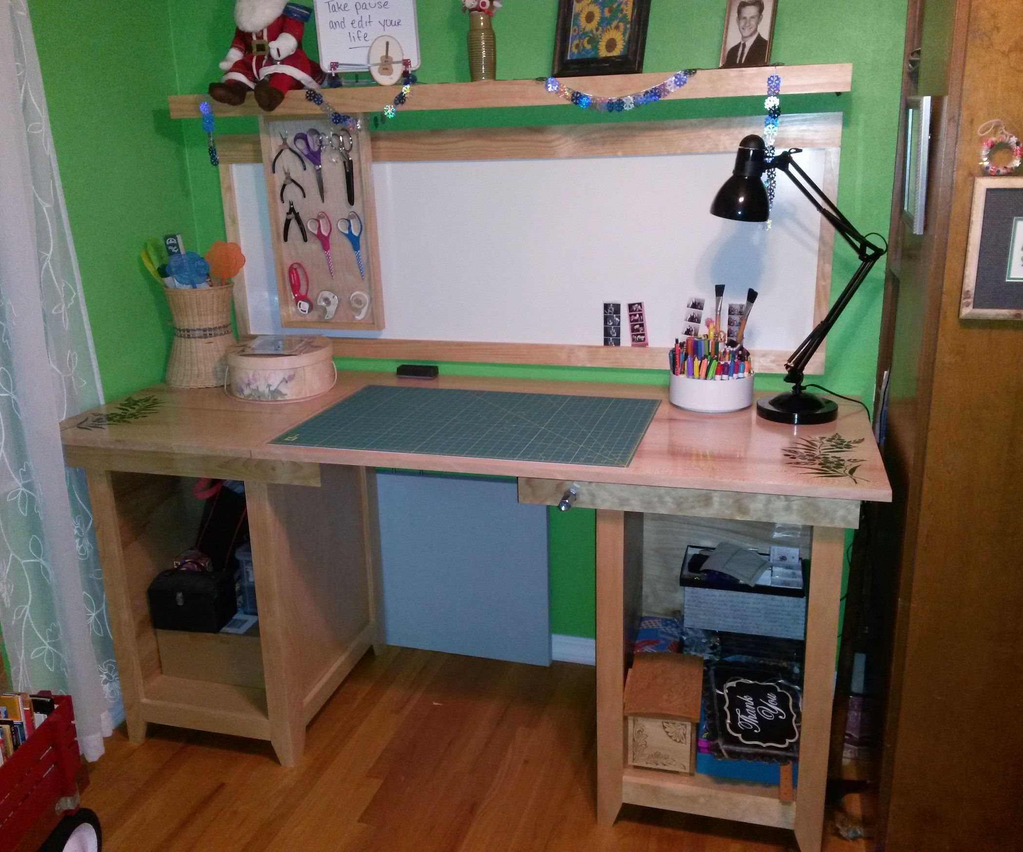 Drafting Table / Craft Desk : 9 Steps (with Pictures) - Instructables