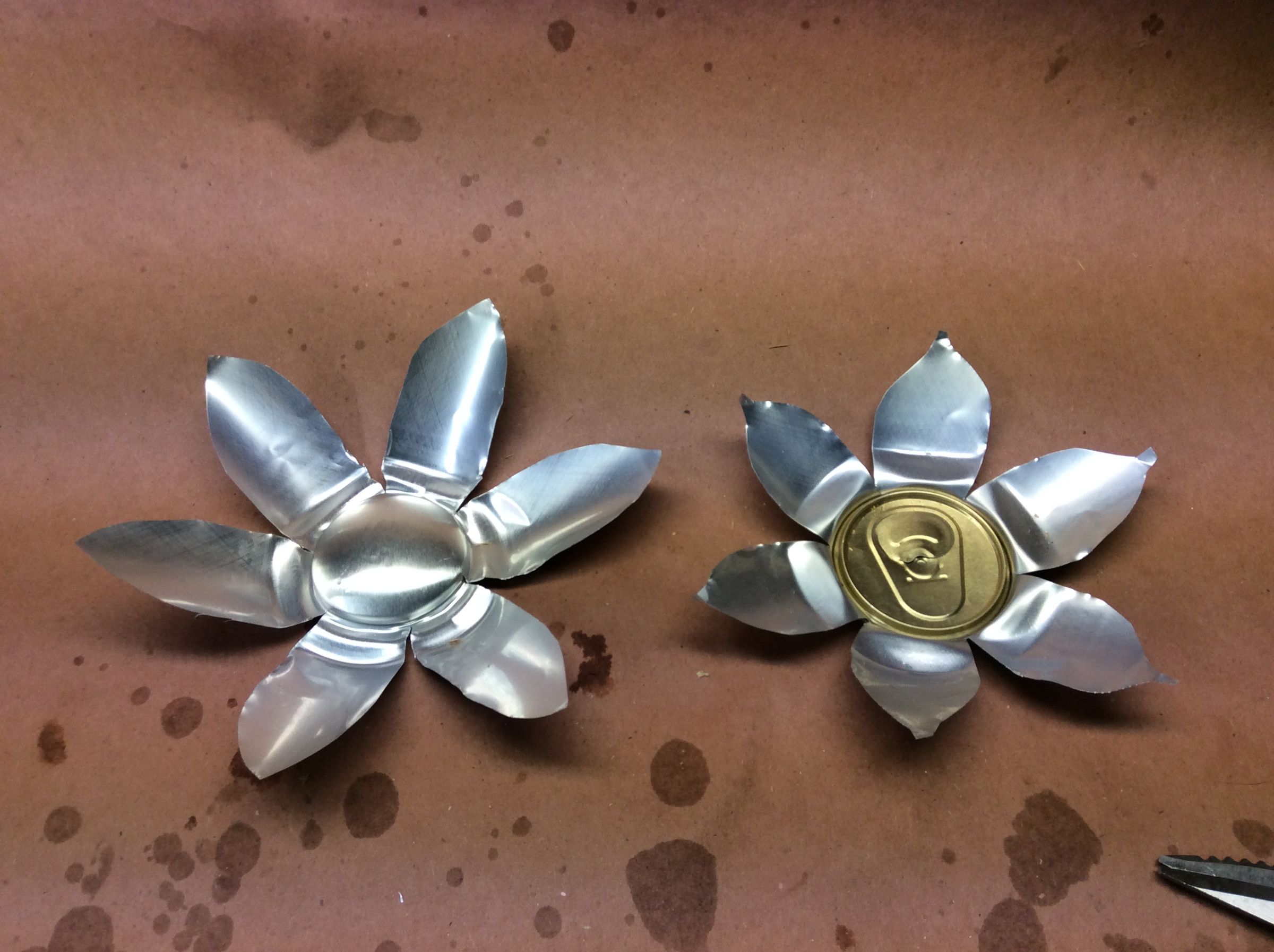 Recycled Can Flowers : 9 Steps - Instructables