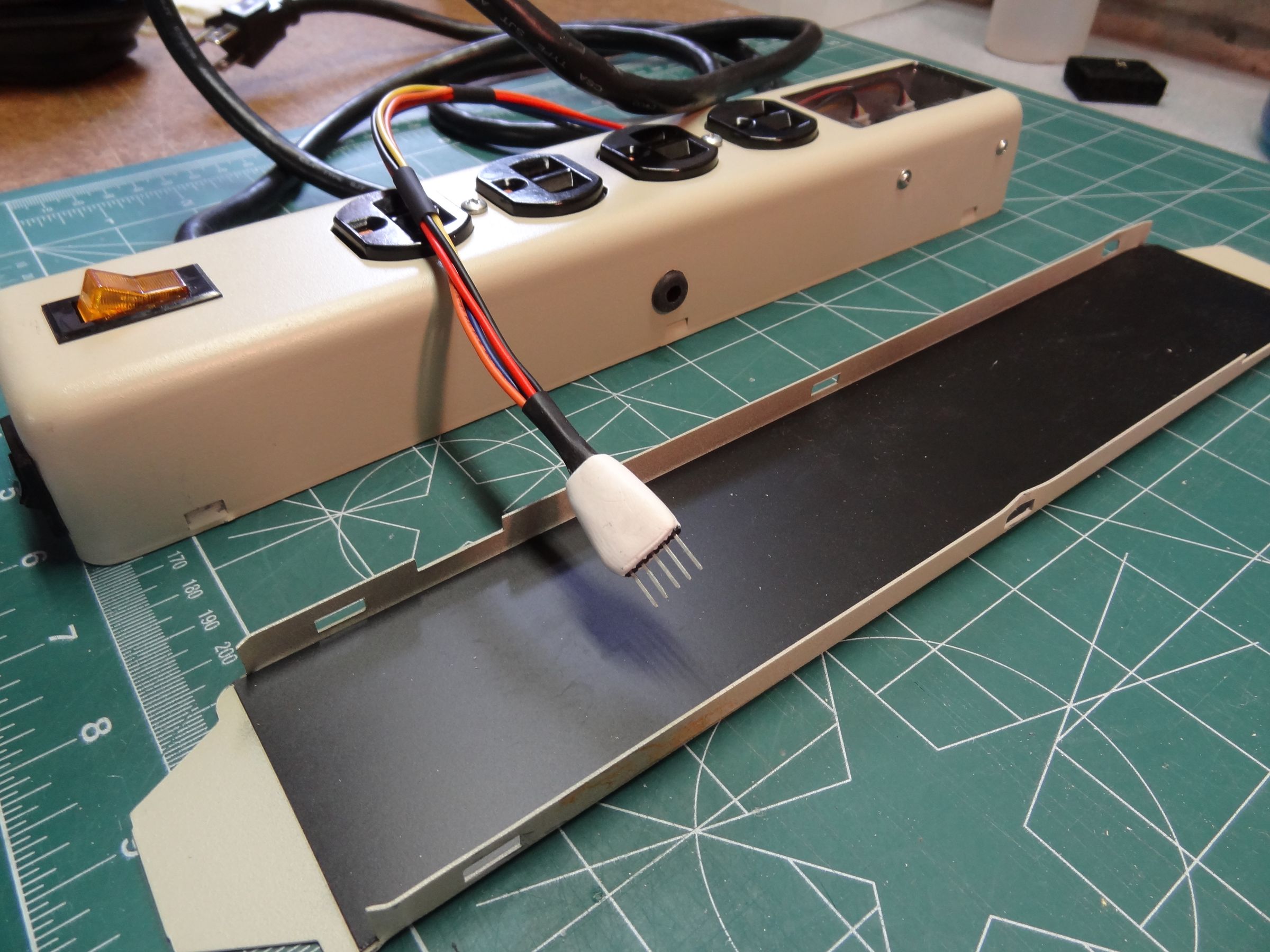 Relay-Controlled Power Strip : 4 Steps - Instructables