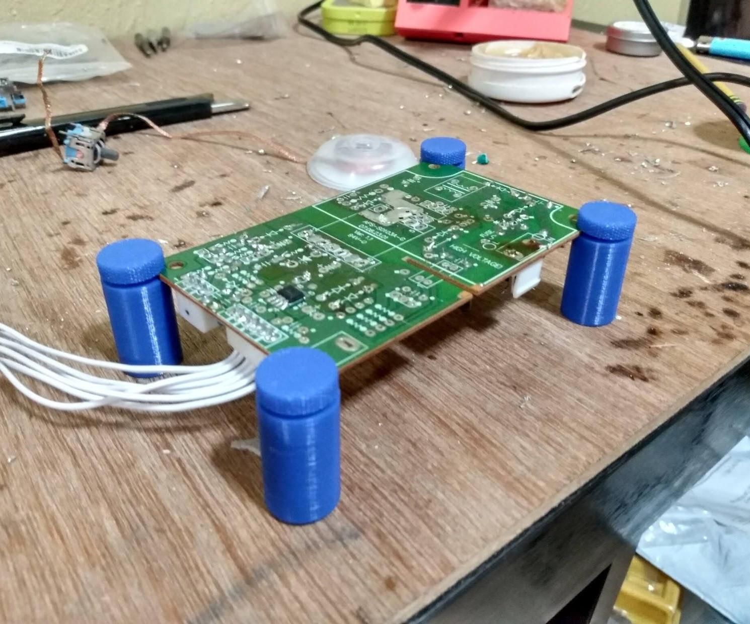 Simple 3D Printed PCB Holder : 3 Steps (with Pictures) - Instructables