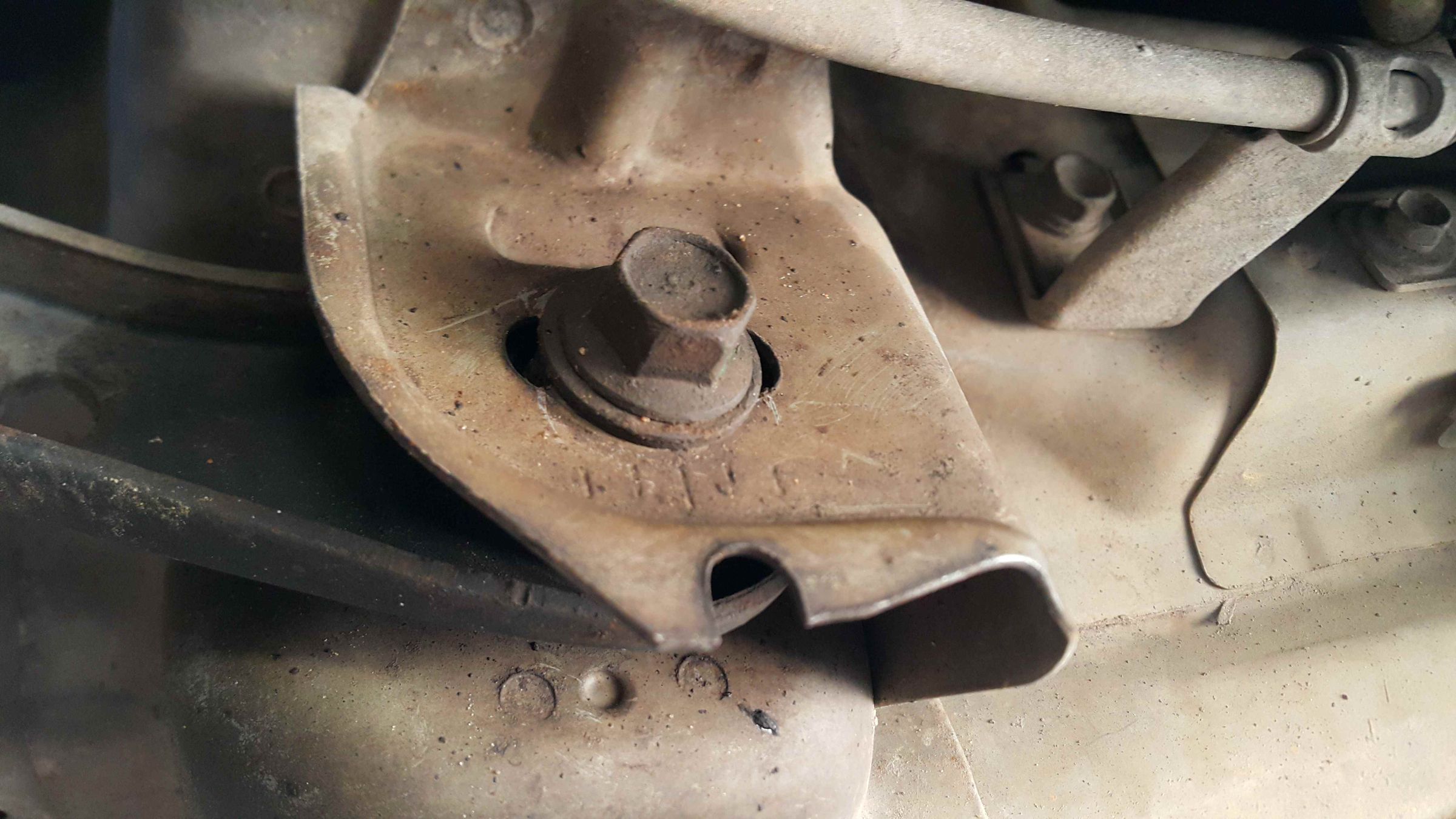 Replacing Trailing Arm Bushings on My Honda Civic! : 4 Steps ...