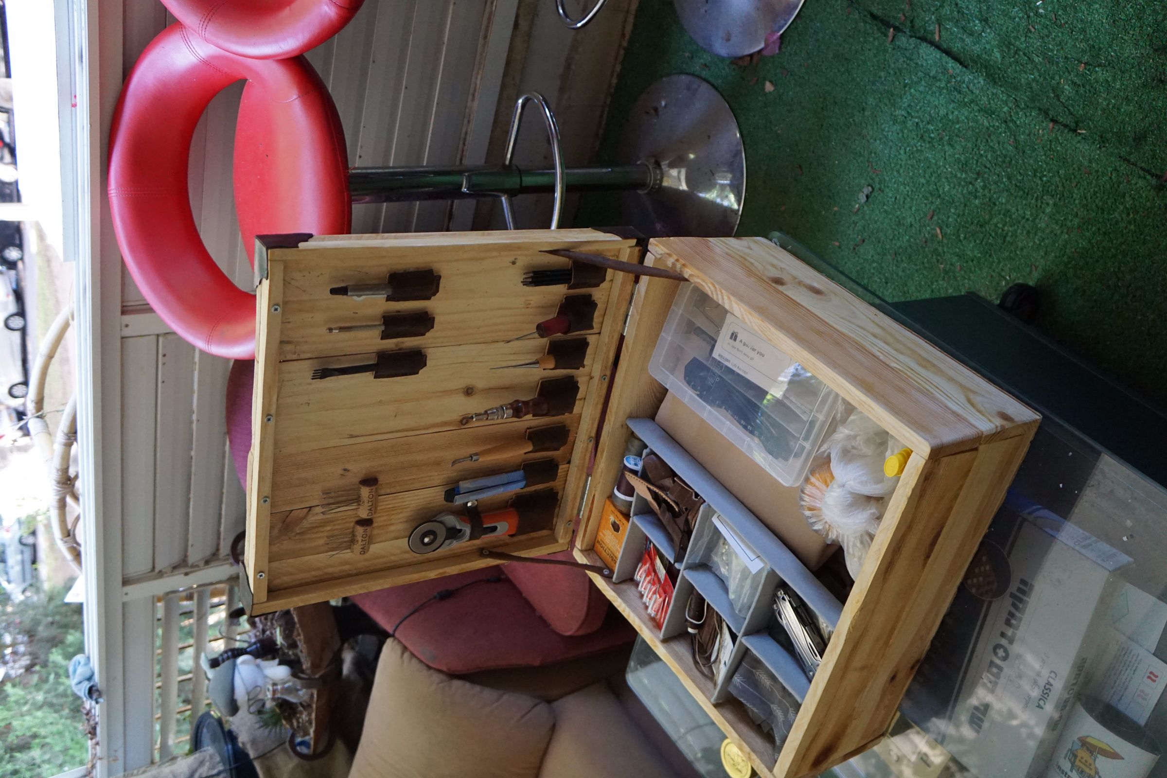 Leather Tools Wooden Box : 10 Steps (with Pictures) - Instructables