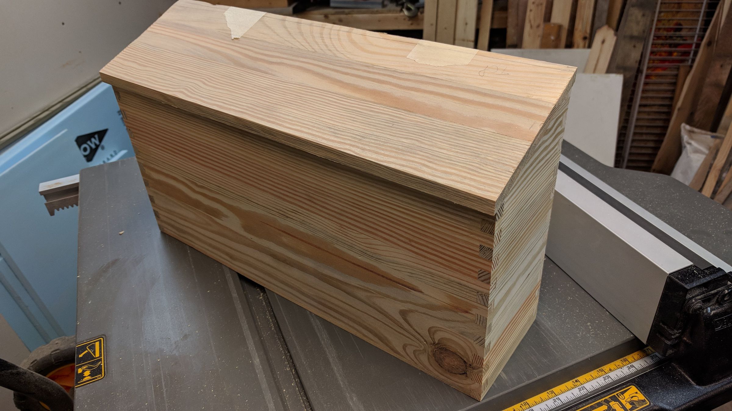 Pallet Wood Mailbox : 8 Steps (with Pictures) - Instructables