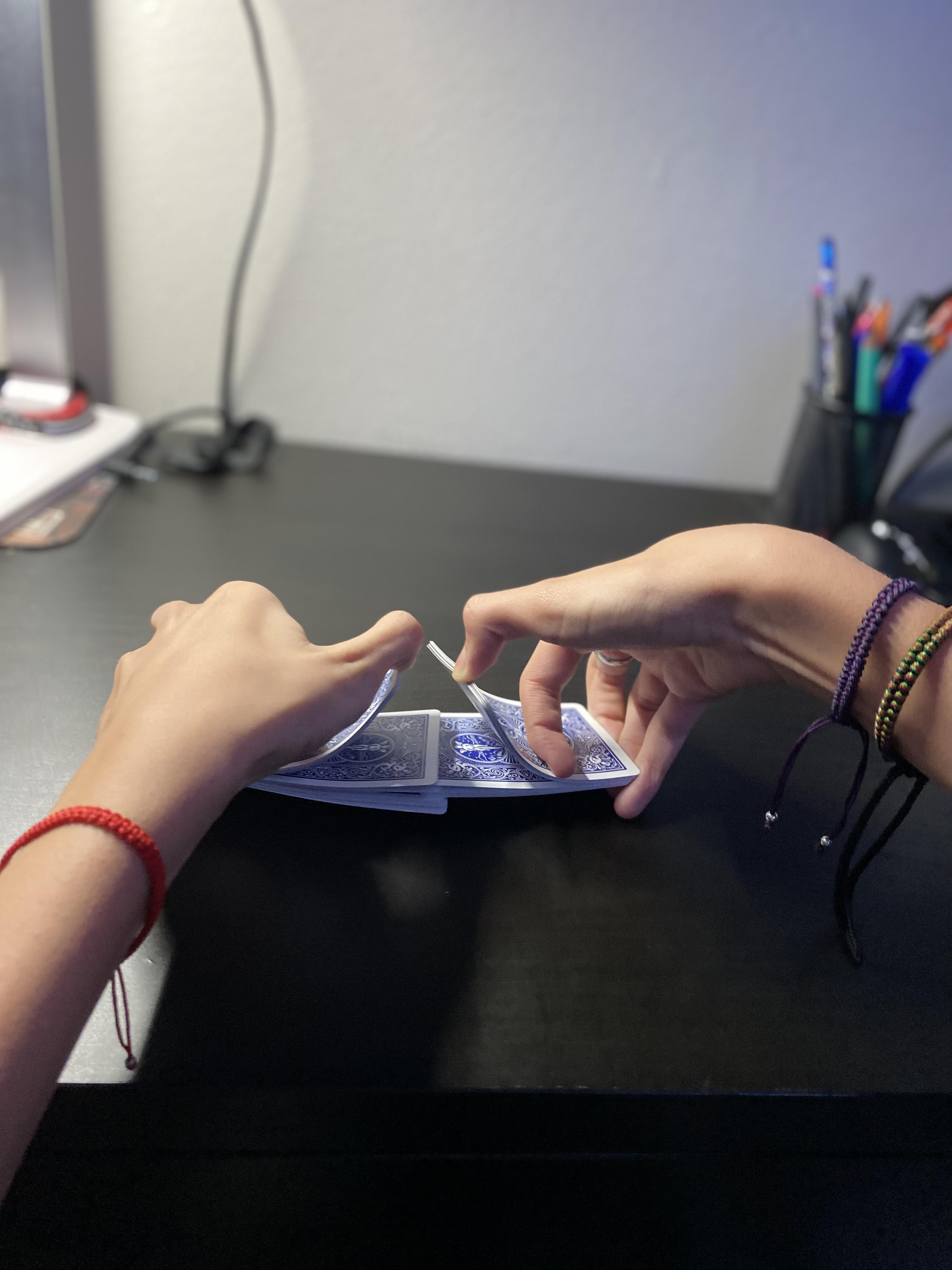 Shuffling a Deck of Cards : 7 Steps - Instructables