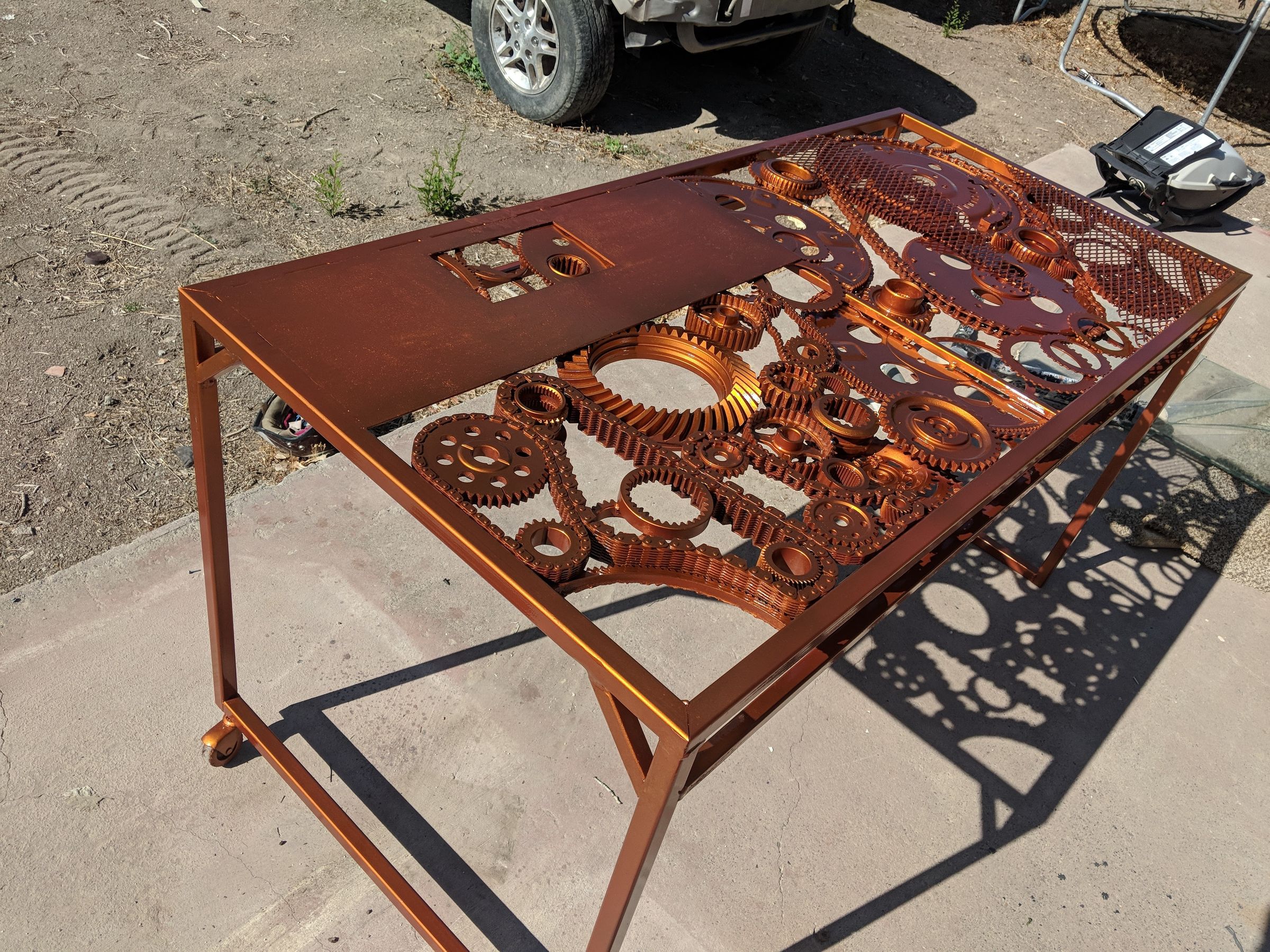 A Clockwork Desk : 4 Steps - Instructables