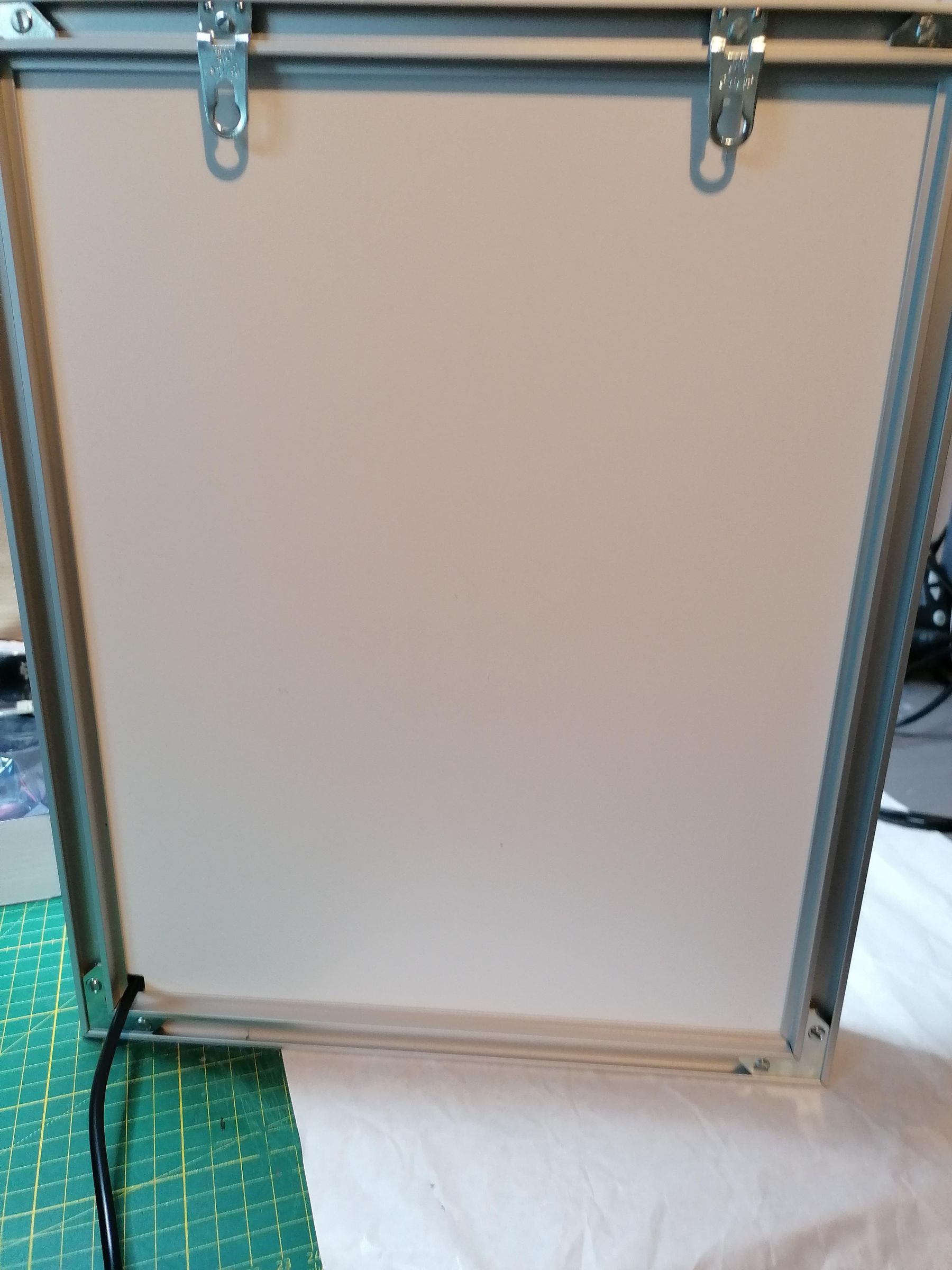 Thermochromic Clock - Frame Version : 6 Steps (with Pictures ...