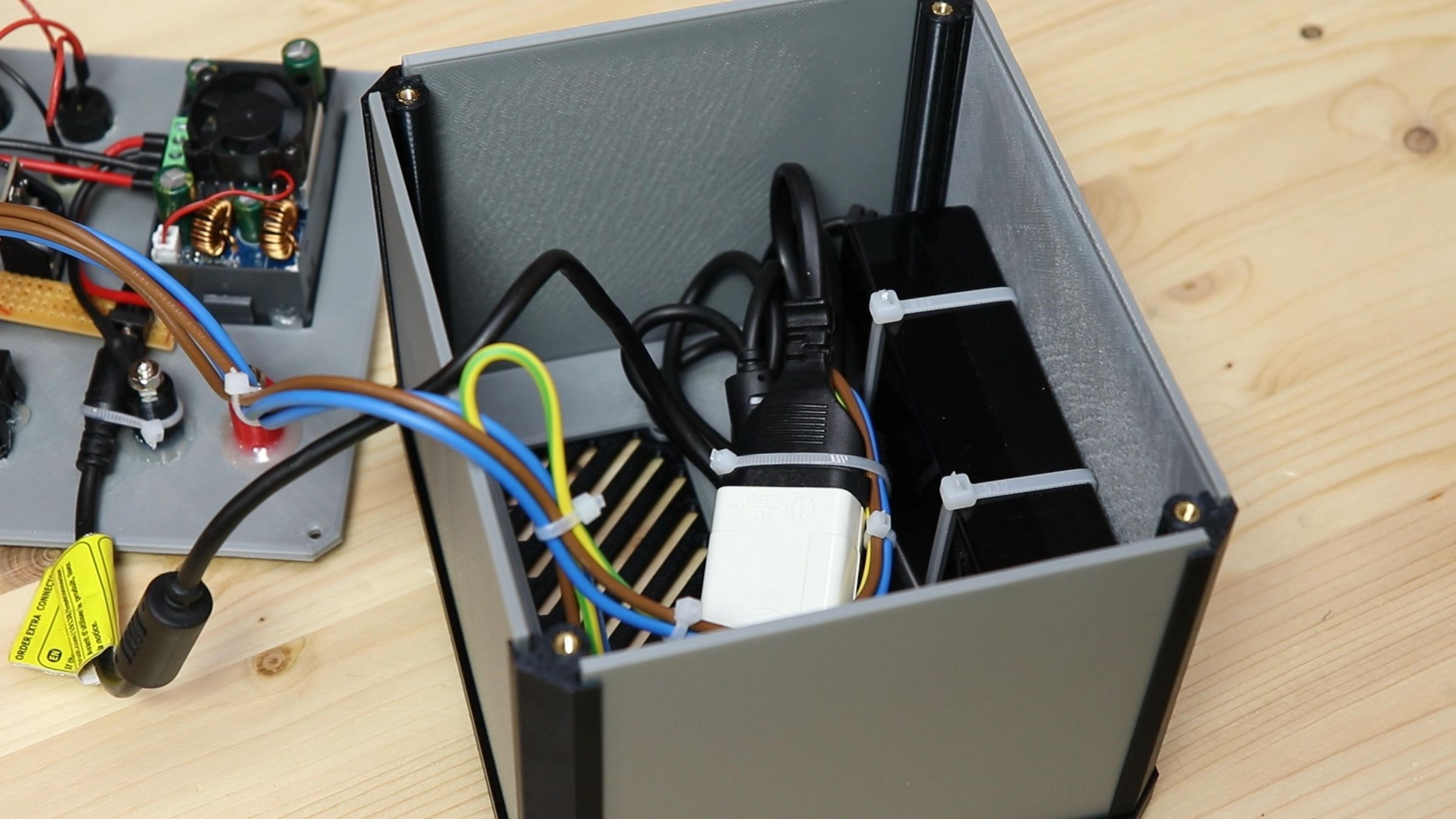 Lab Bench Power Supply : 12 Steps (with Pictures) - Instructables