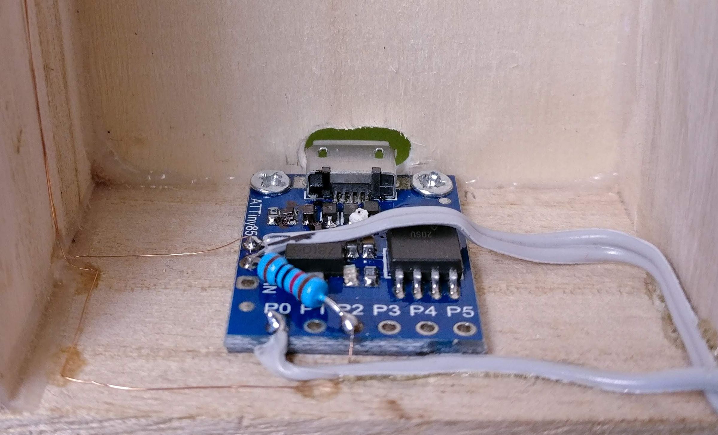 Digispark & WS2812 Rainbow Wheel in a Box : 4 Steps (with Pictures ...