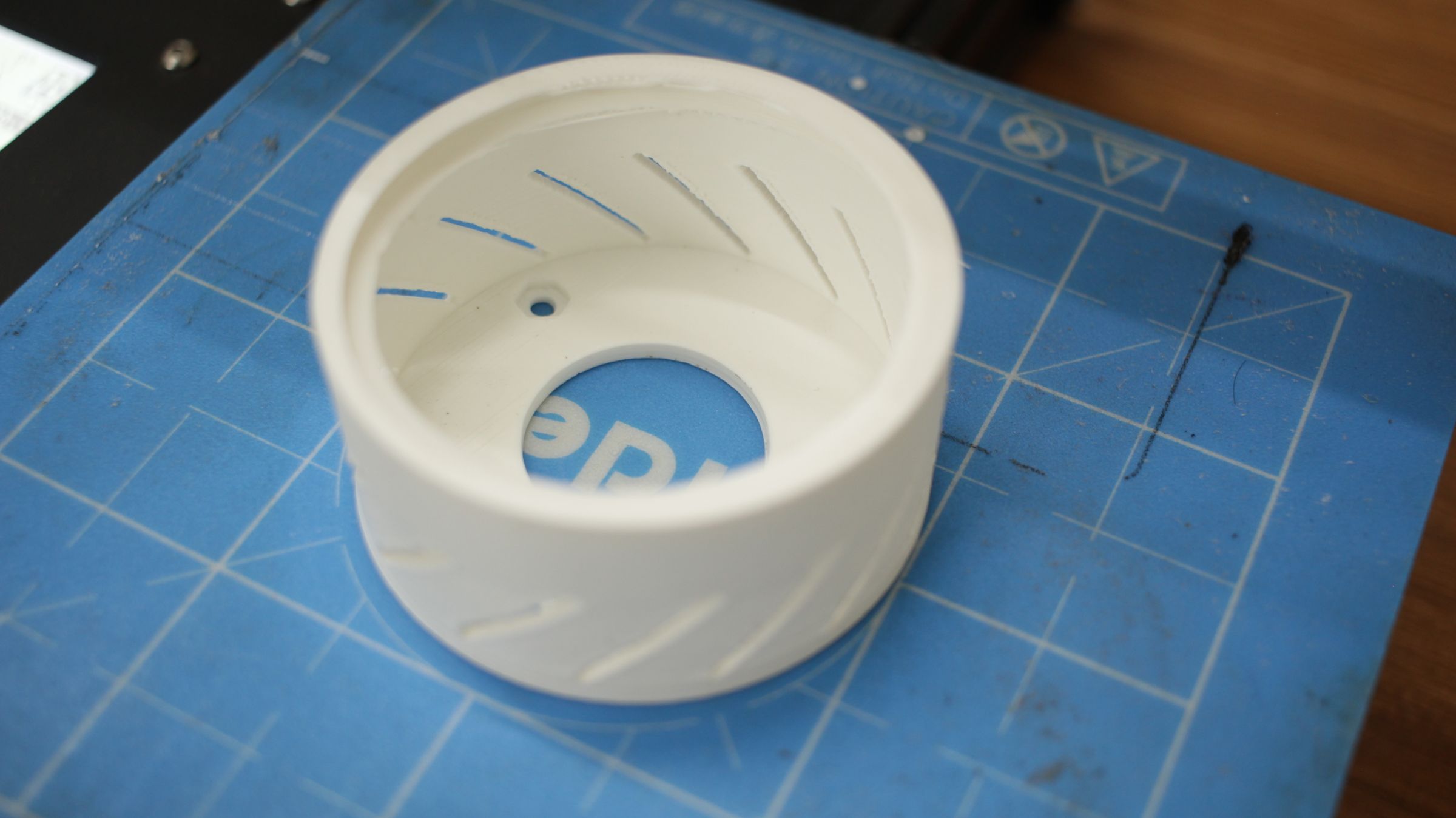 $5 3D Printed Mini Vacuum Cleaner : 9 Steps (with Pictures) - Instructables