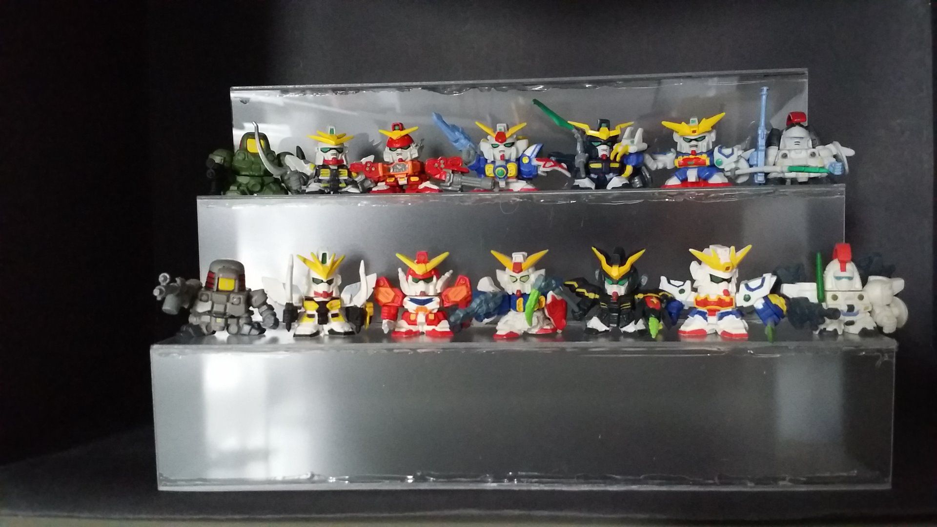Mini Gundam Gashapon Figures Display Stand : 4 Steps (with Pictures ...
